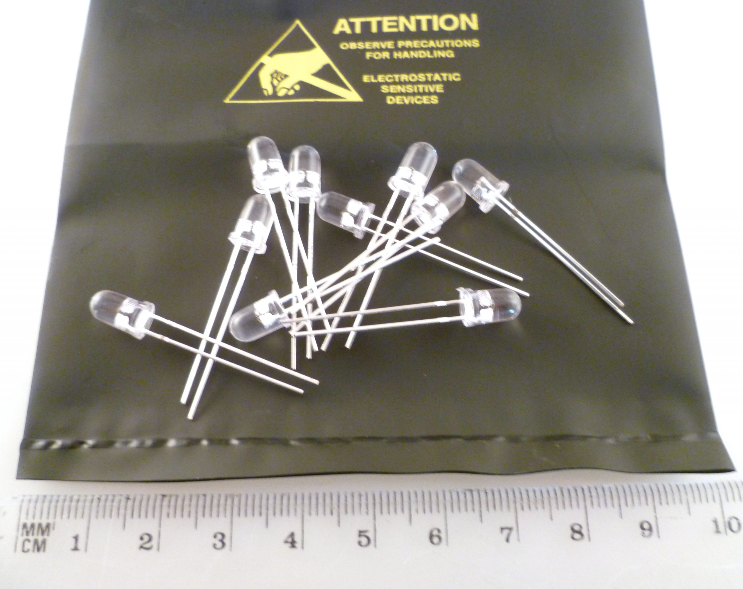 Blue Flashing LED 5mm High Brightness 4.5-6V 10 Pieces OM0650 | Rich ...