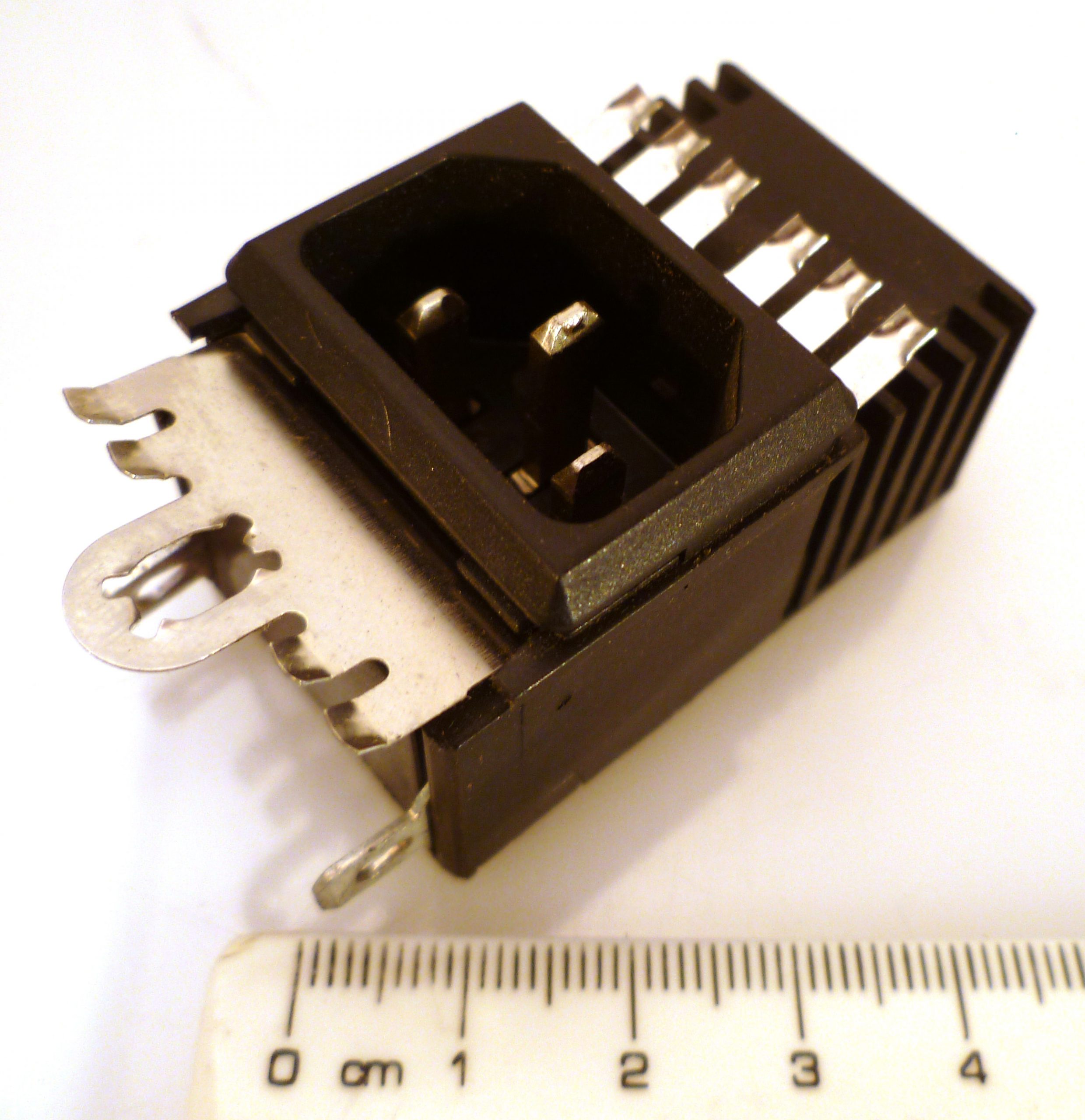 Schurter GRF4.0412.013 Mains Filter Panel Mount IEC Inlet 250VAC 1A ...