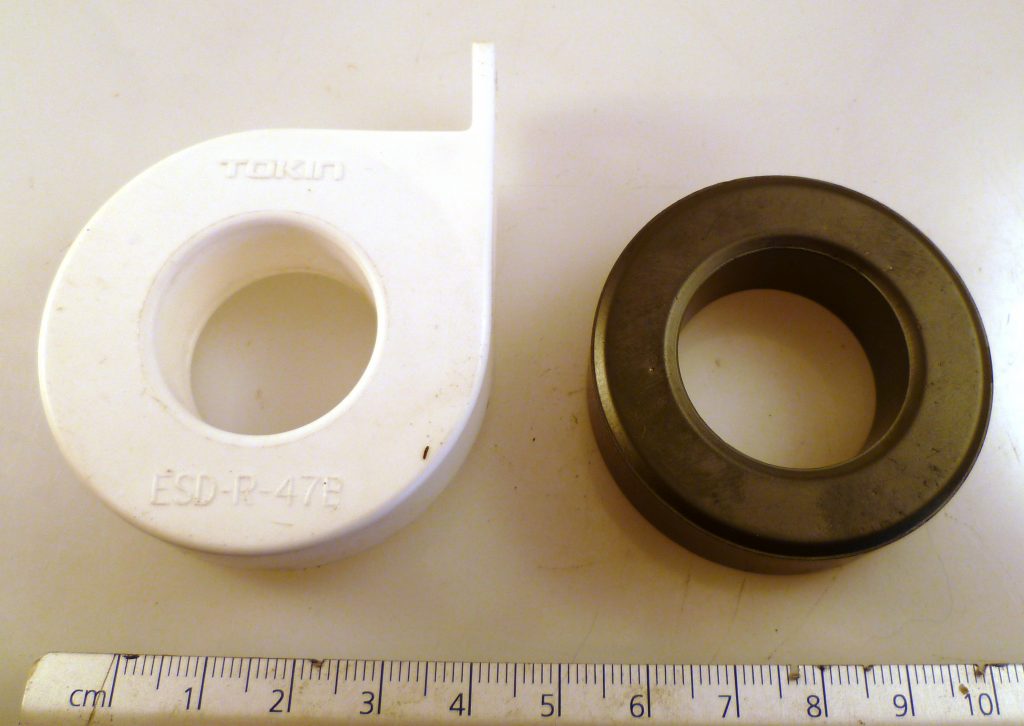 Tokin ESD-R-47B Toroid Core 100 MHz Data Line RFI Filter OD 51.5mm ...
