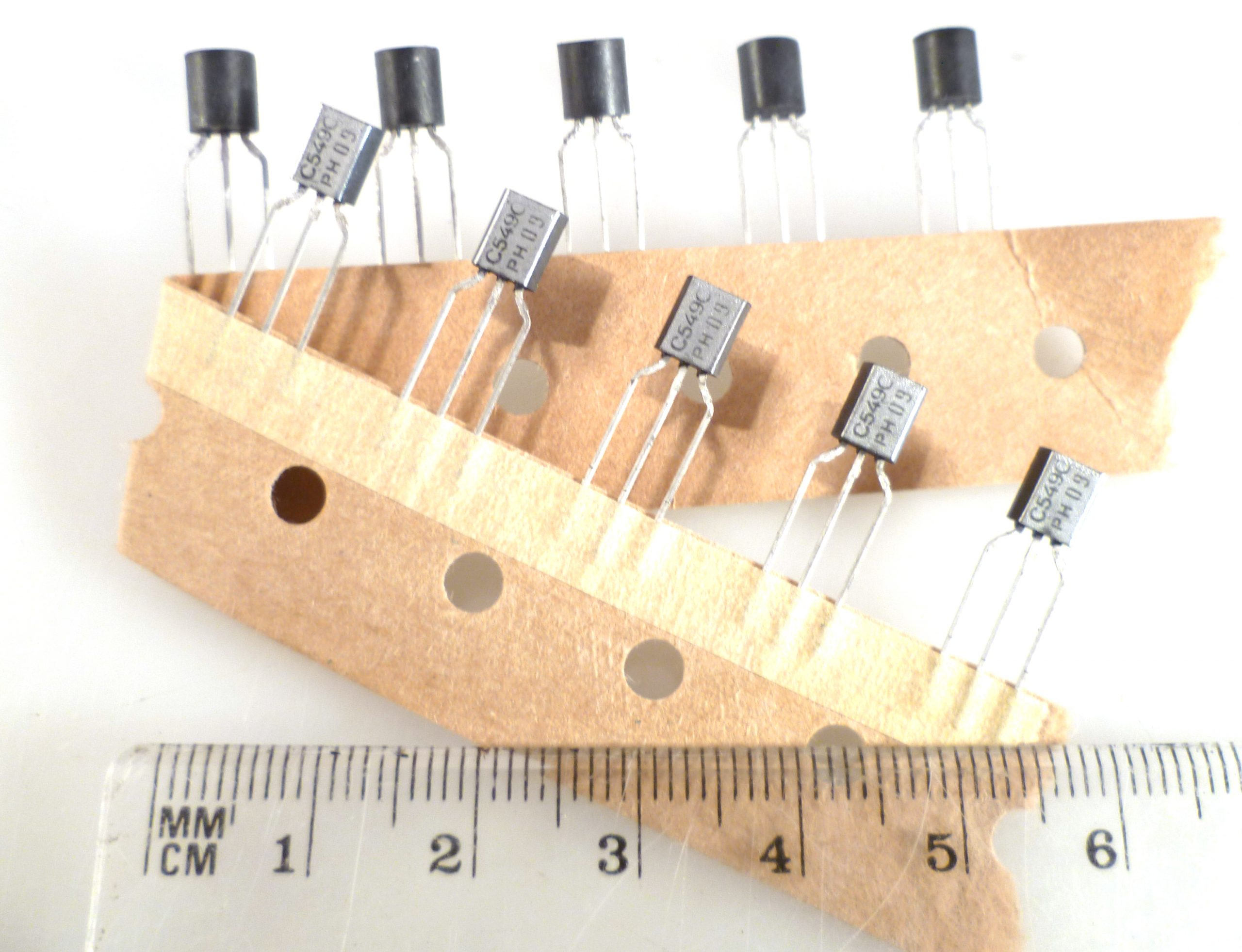 Philips BC549C NPN General Purpose Audio BJT Transistors TO92 10 Pieces ...