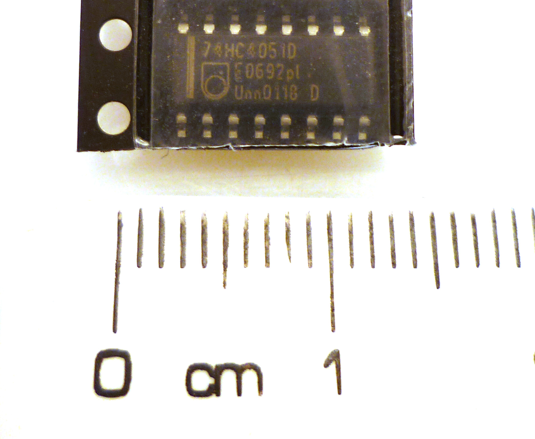 Philips 74HC4051D 8 Channel Multiplexer Demultiplexer SOIC-16 OM0195A | Rich Electronics