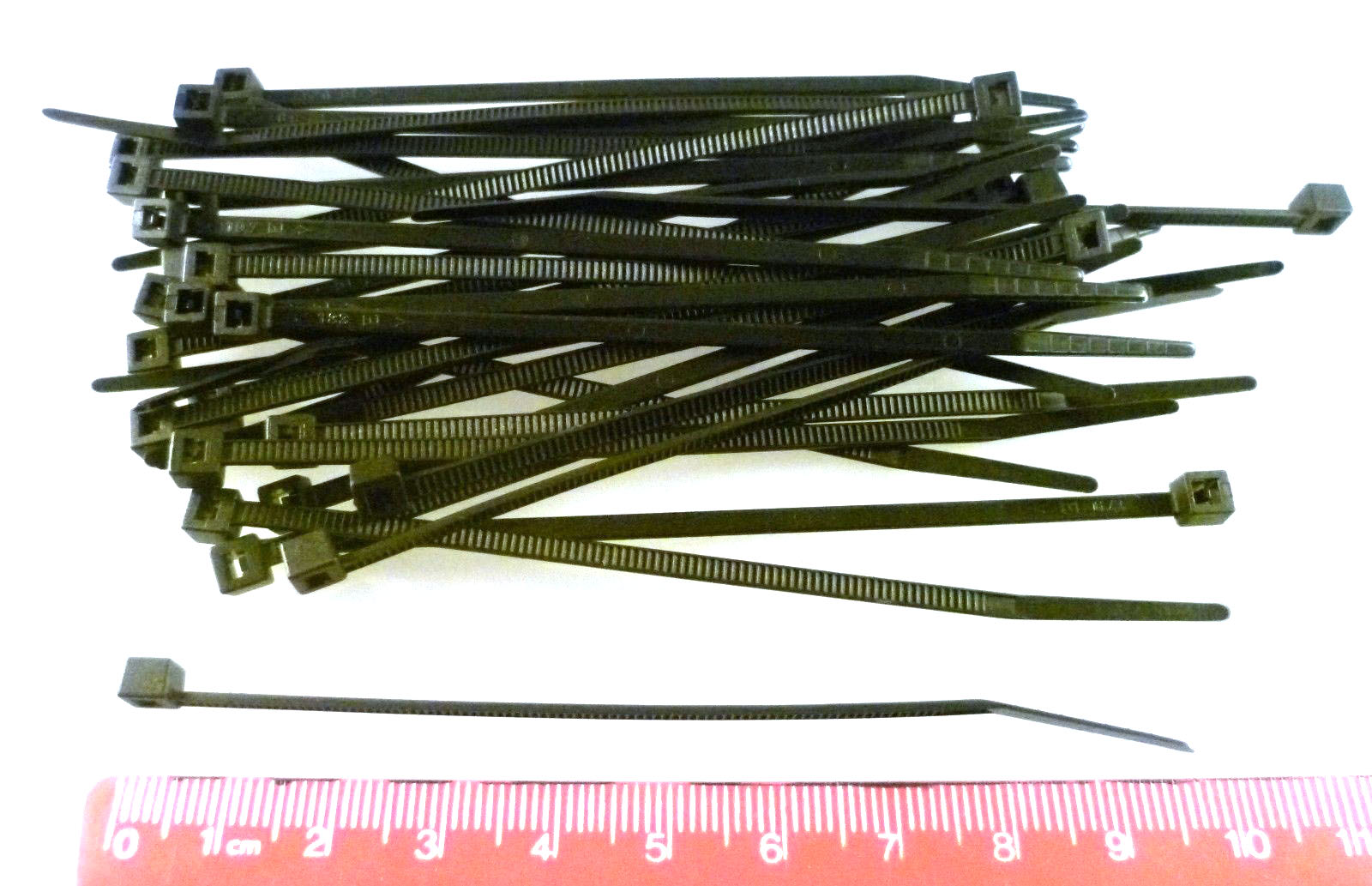 Richco Wite-18 R BK 100x2.4mm UV/Heat Stable Cable Tie 100 Pieces ...