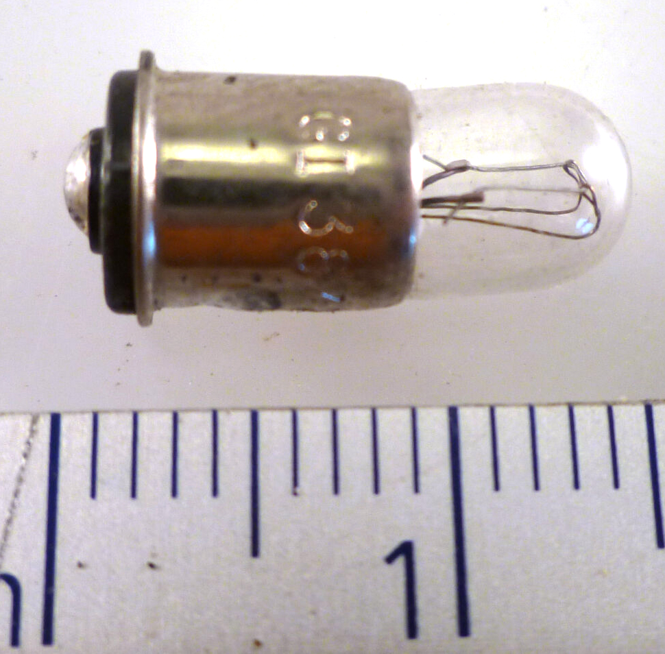 General Instrument Type 387 28V 0.04A T 13/4 Midget Flanged Bulb OM0287 ...