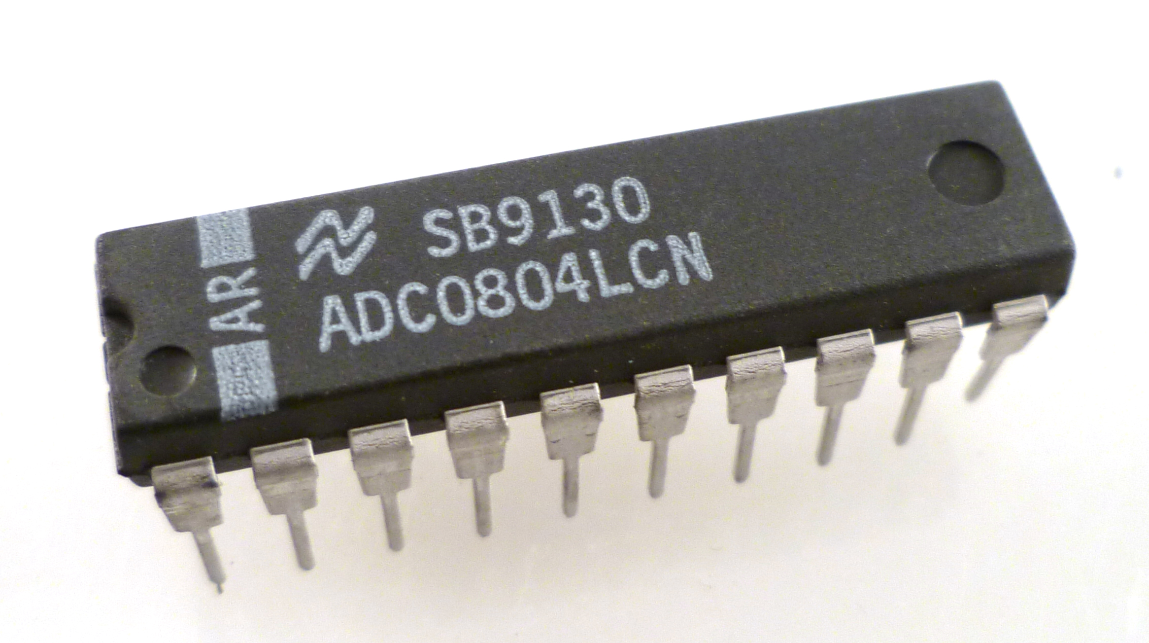 National ADC0804LCN Analog to Digital Converter 20 Pin DIP OM0092B ...