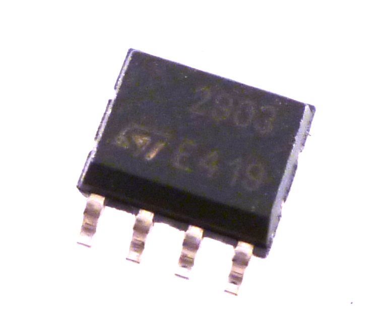 ST Microelectronics LM2903 Low-Power Dual Voltage Comparator SOP-8 ...