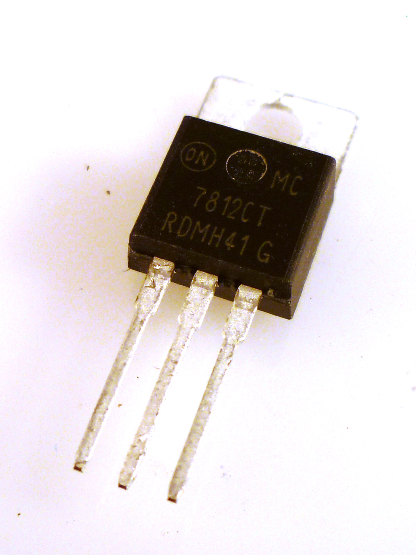On Semiconductor MC7812CT Regulator T0220 +12V 1Amp OM0084 | Rich ...