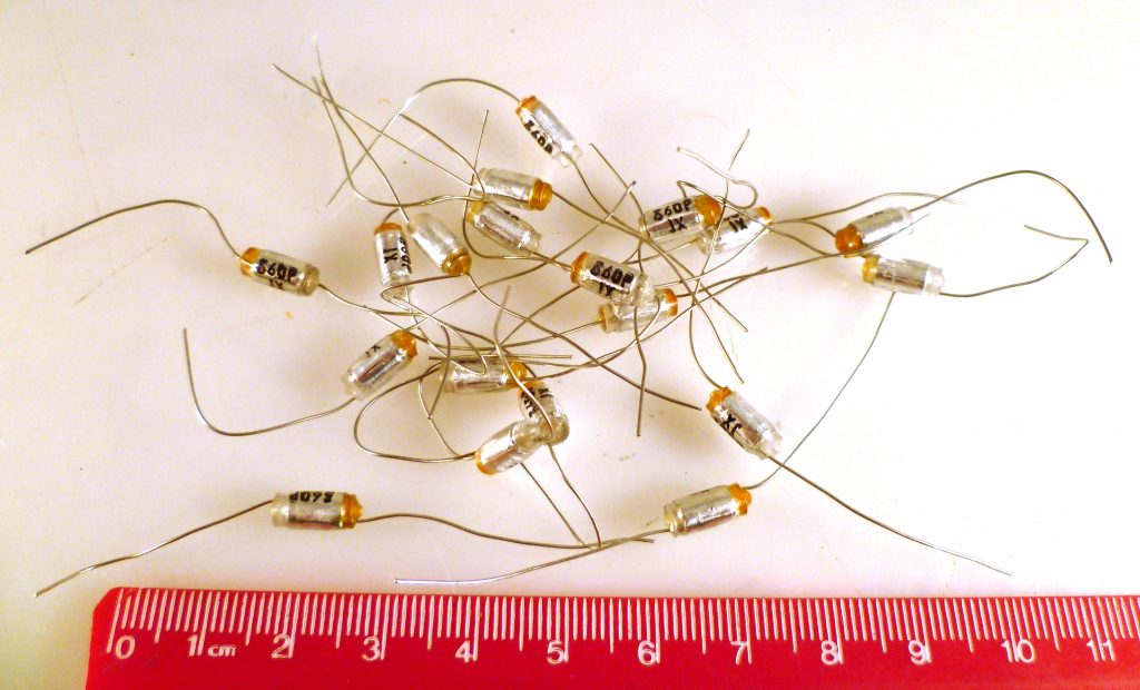 Polystyrene Axial Capacitor 560pF J 5% Milspec 20 Pieces MBD009F | Rich ...