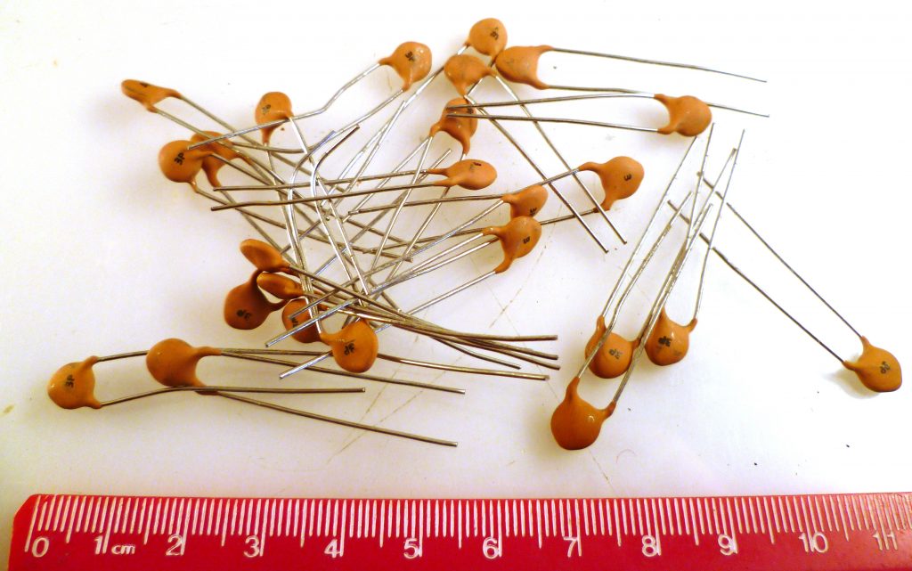 Kent Systems Co J06F309D-00 Radial Ceramic Capacitor 3pF 25 Pieces ...