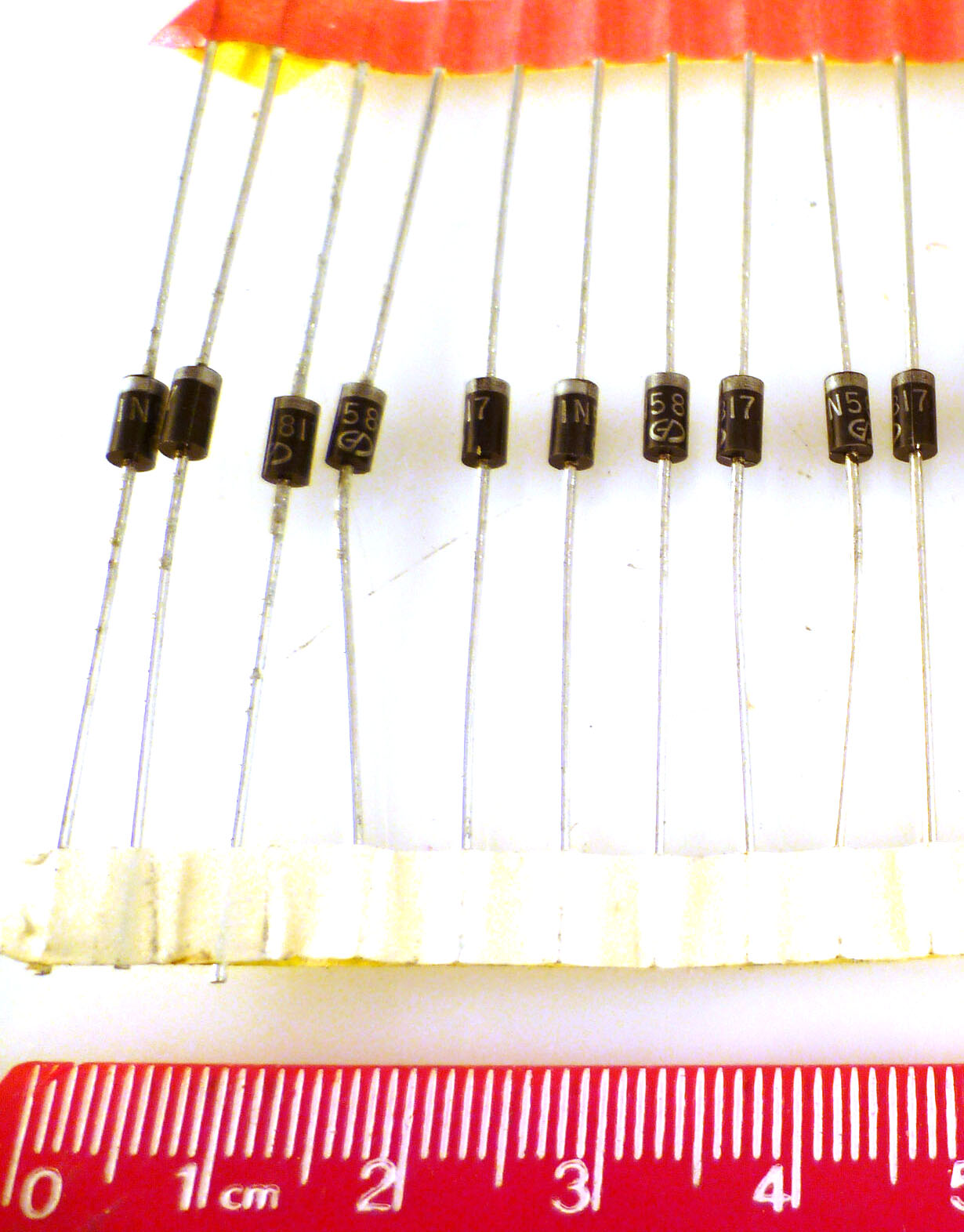 GD 1N5817 Schotky Barrier Diode 20V 1A DO-41 10 Pieces MBD015i | Rich ...