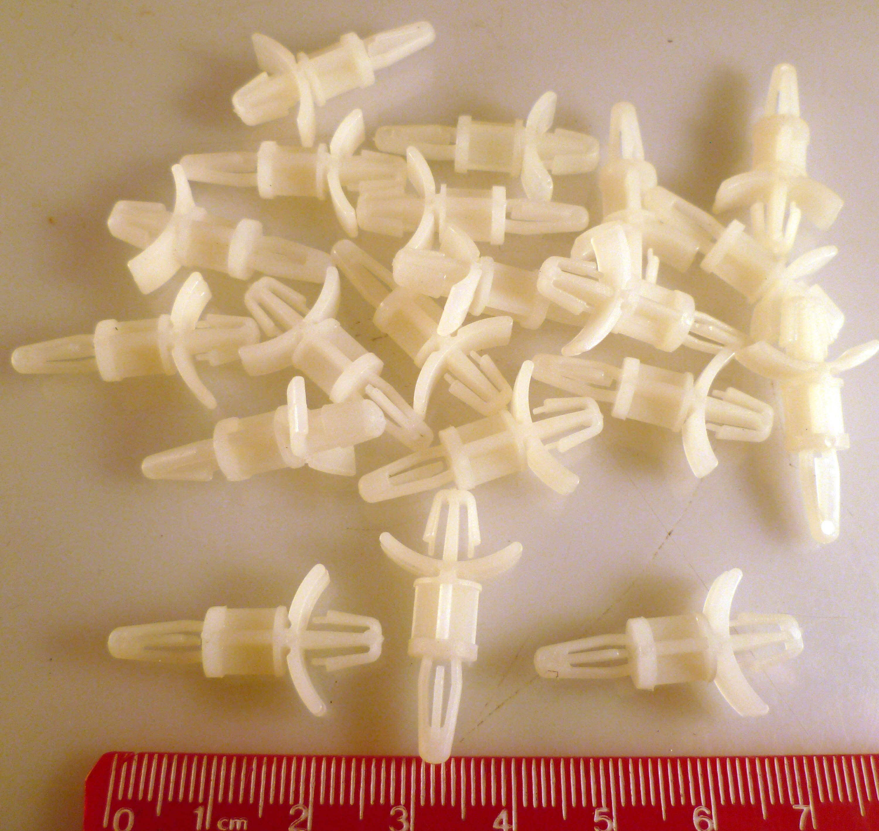 Richco LCBS-6-01 9.53mm Snap Lock Nylon PCB Support 20 Pieces MBE004C ...