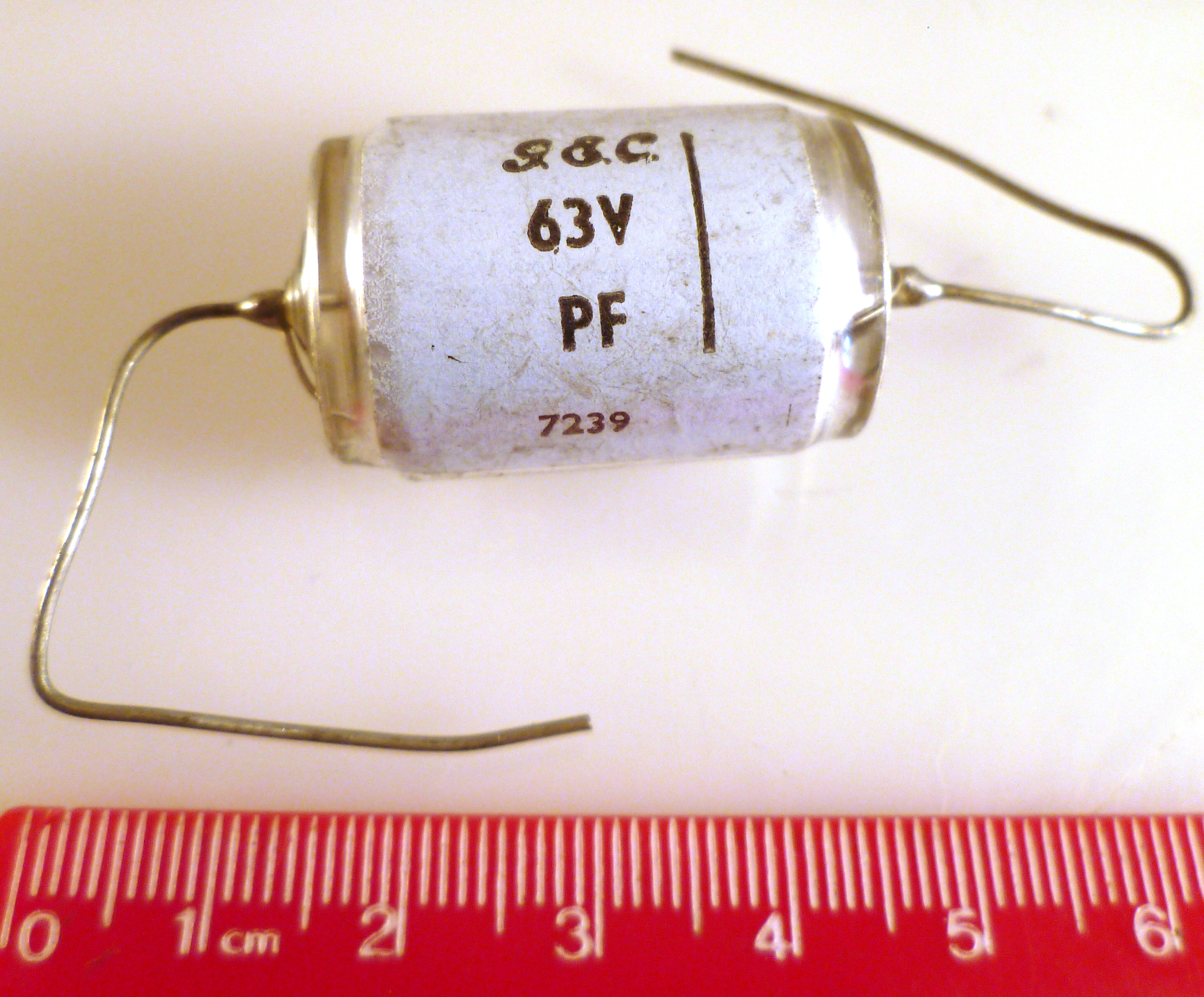 GEC Polystyrene Axial Capacitor 240000pF 63Vdc 2% Milspec 1972 OM0929Y ...