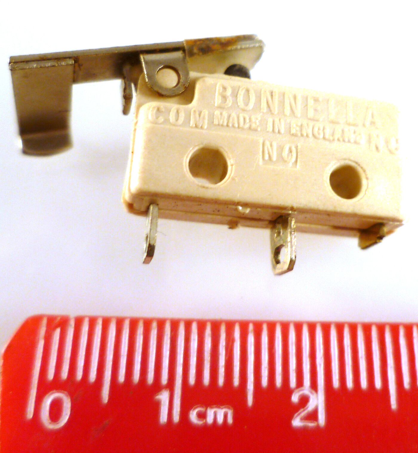 Bonnella U61-71W/FX Microswitch Offset Lever Action 5A Push SPNO ...