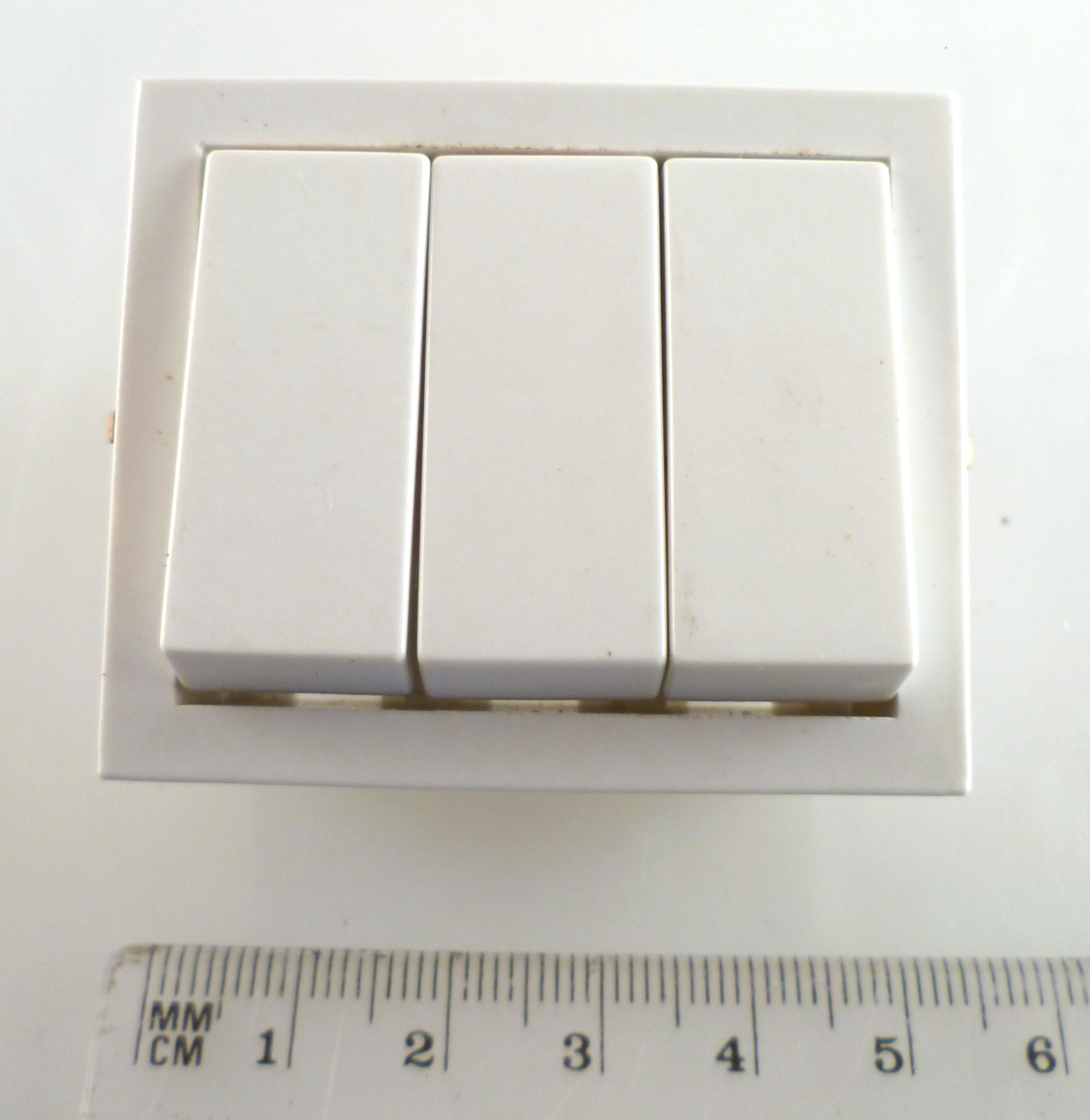 Berker Triple Fan/Heater Rocker Switch 10A 250V T85 EBR71D-12 | Rich ...