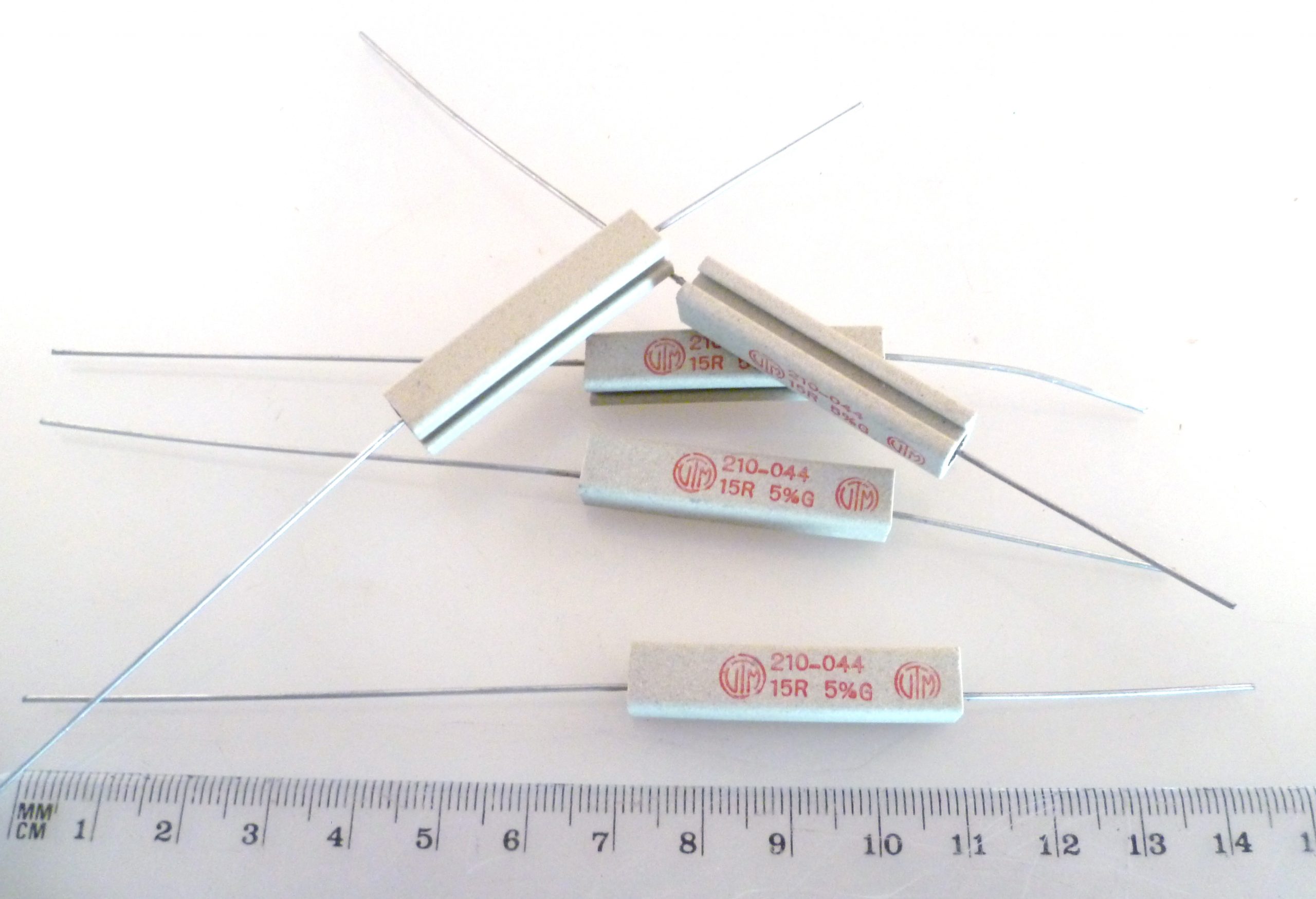 VITROHM 210-044 15R 5% Ceramic Axial Resistor 15 Ohm 7W 5 Pieces EB7B2 ...