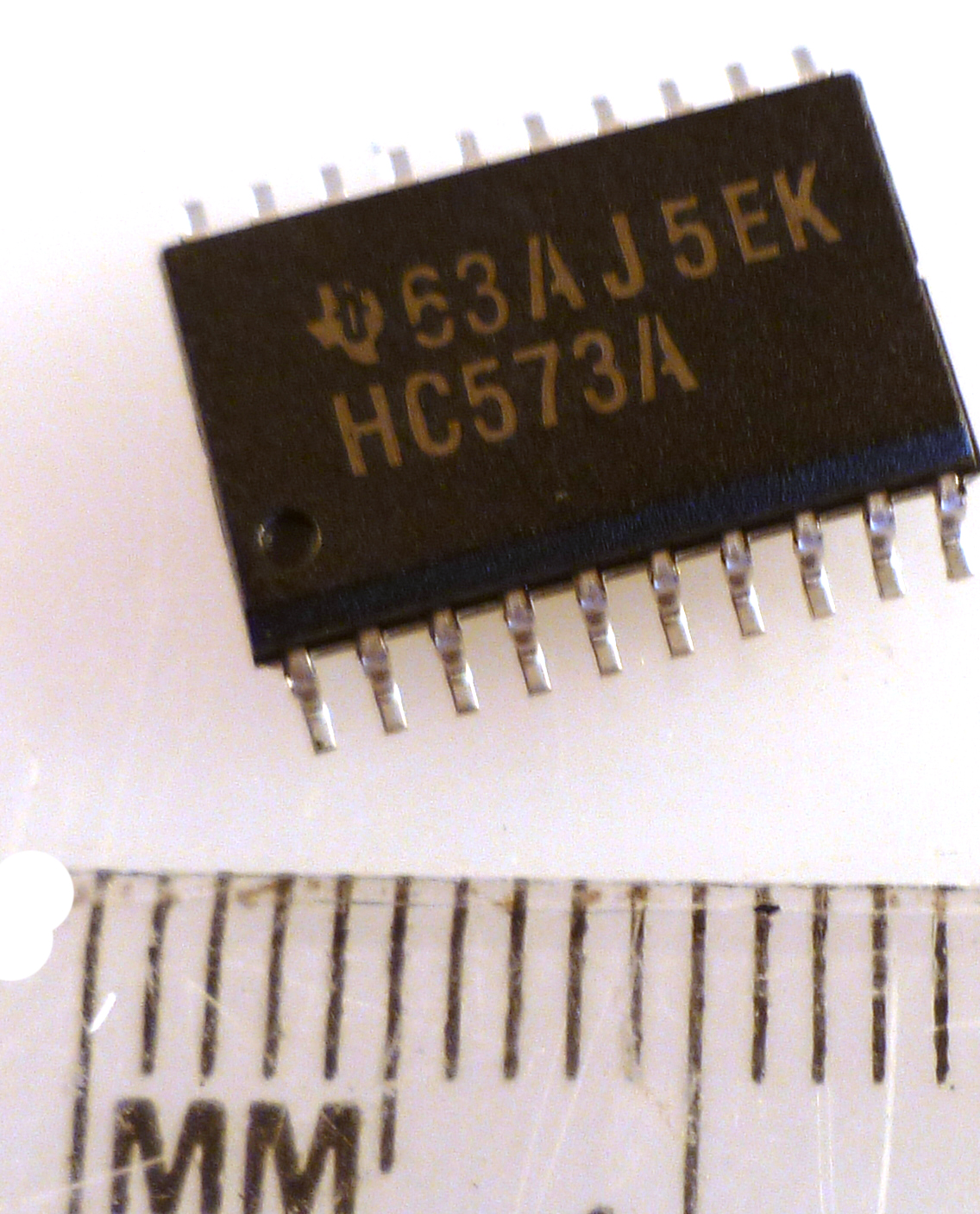 Texas HC573A Octal Transparent D-Type Latch With 3-State Outputs ...