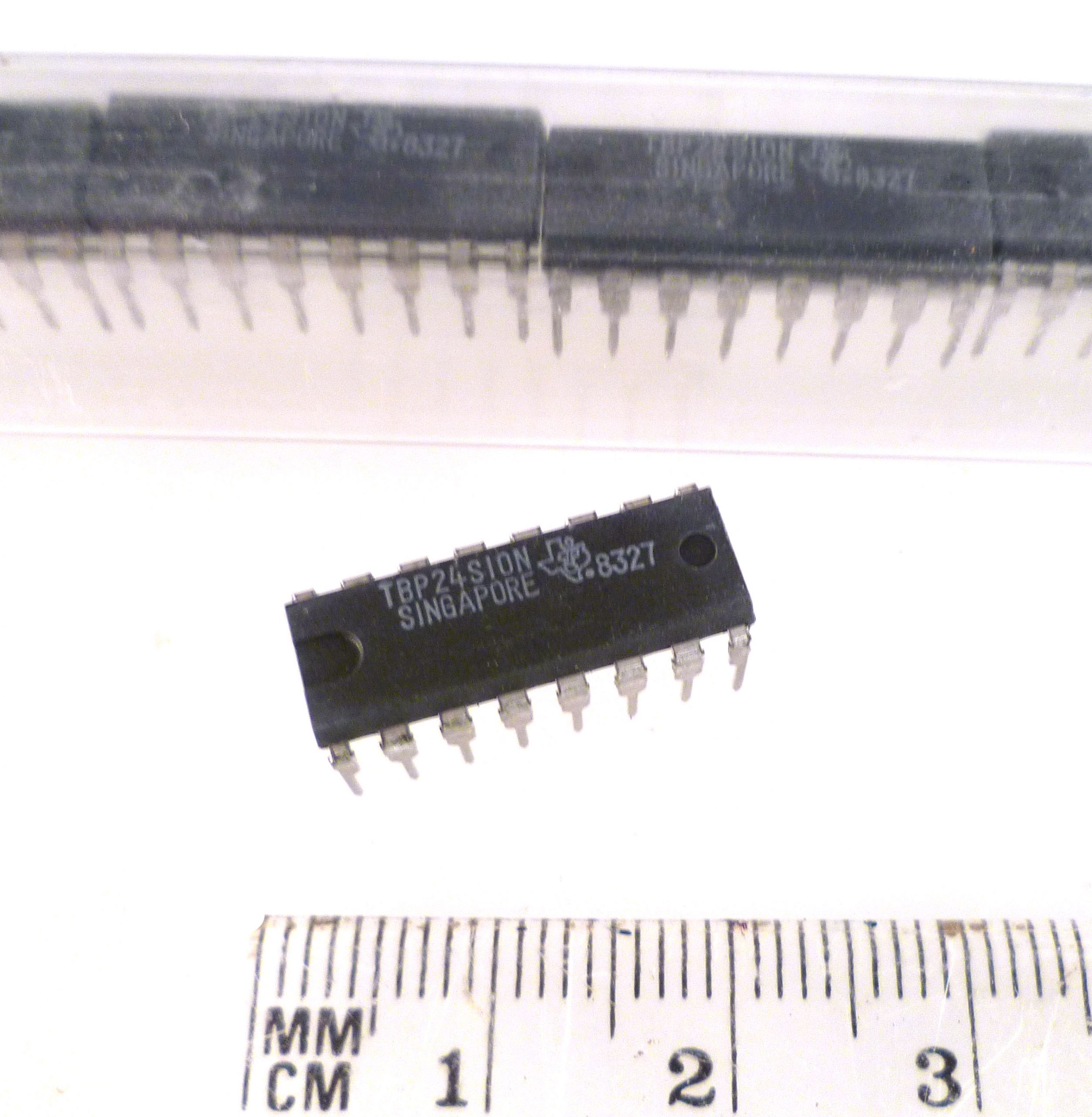 Texas Instruments TBP24S10N IC ROM OM0065B | Rich Electronics