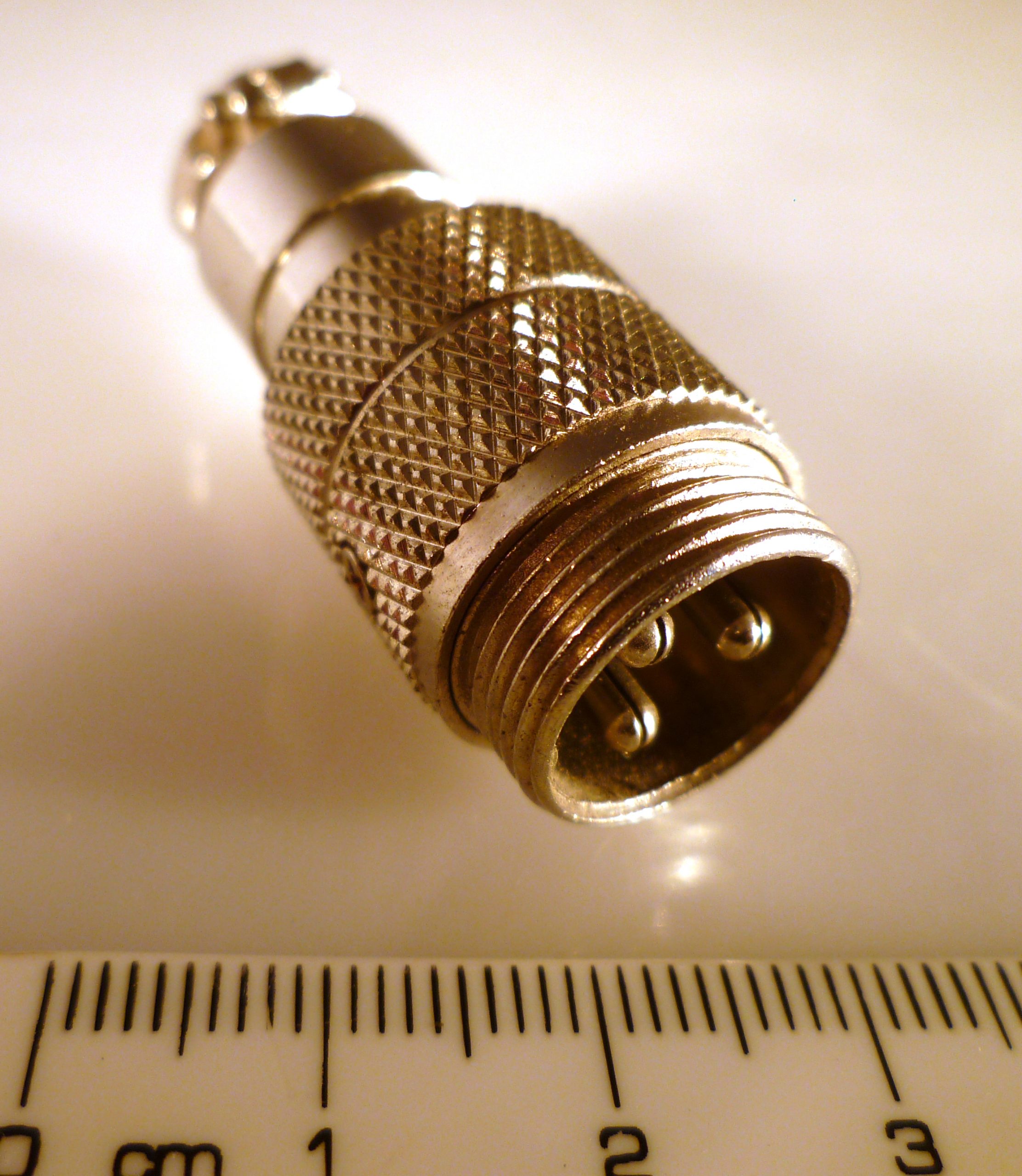 Cable Mounting 3 Pin Mic Plug GX16/3 OM0734Z12 | Rich Electronics