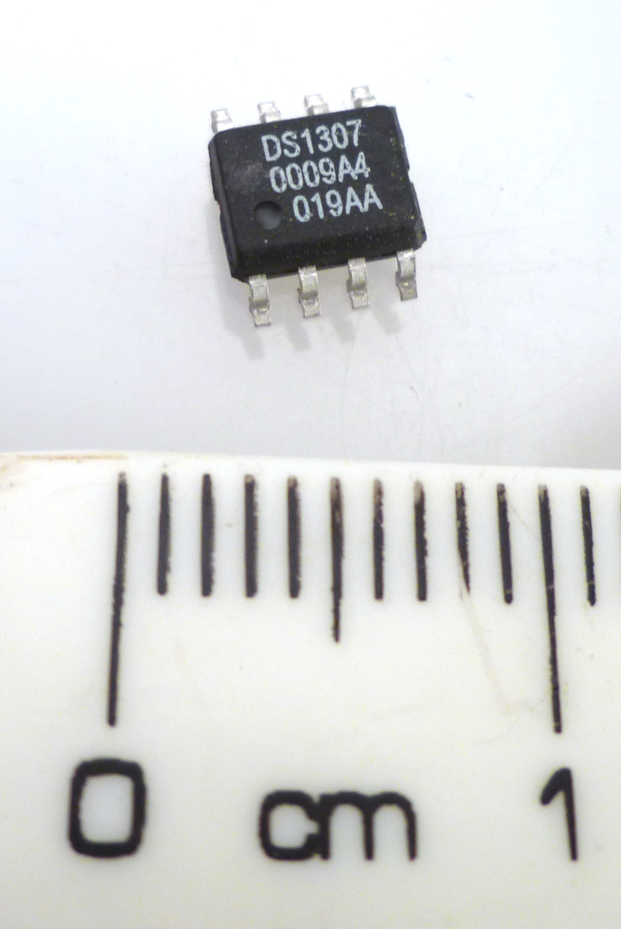 Maxim DS1307 Serial Real-Time BCD Clock OMS1-13M | Rich Electronics