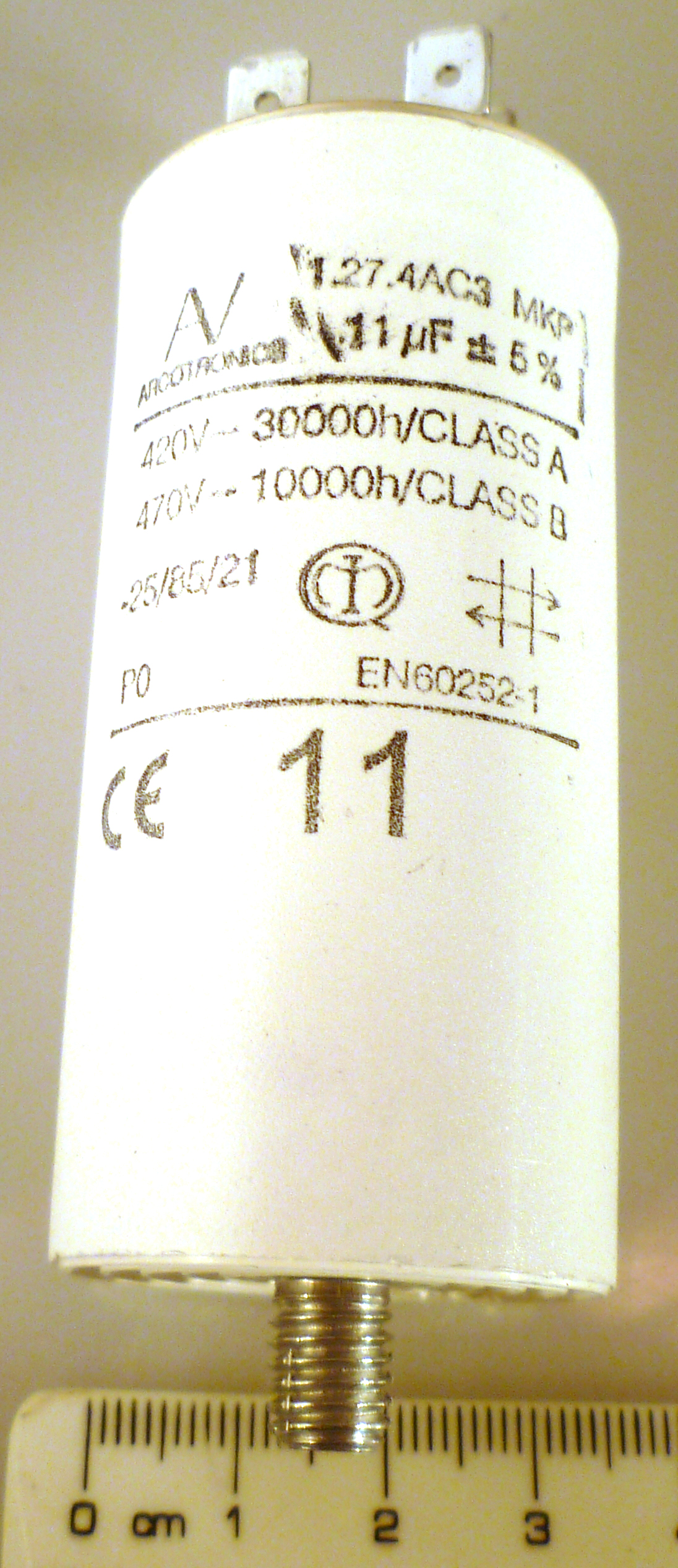Arcotronics C274AC35110AA0J Motor Run Capacitor 11uF 420/470Vac MBJ3-08 ...