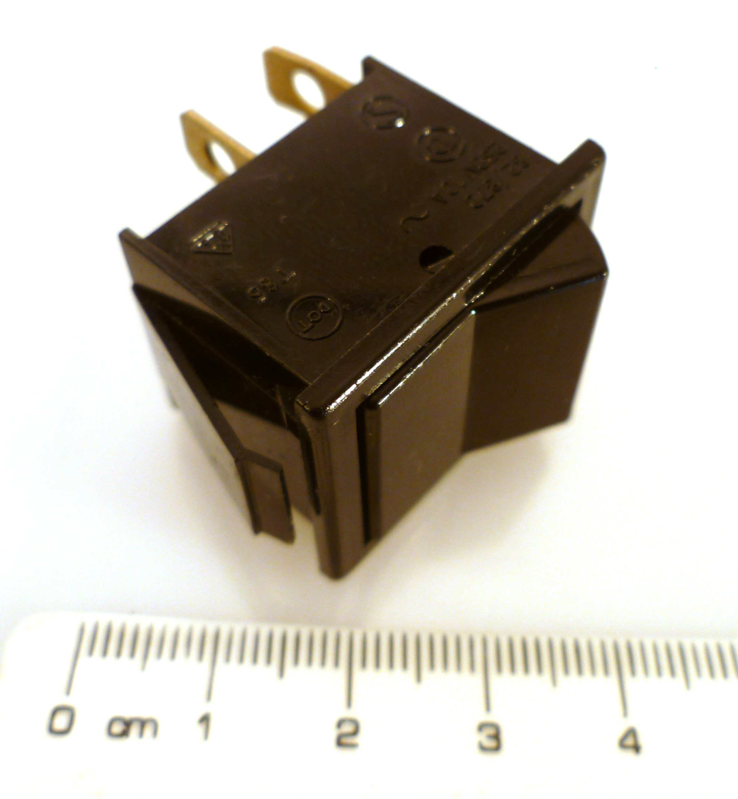 Mains L + N Panel Mount Rocker Switch 2 Pole On/Off 10A 250V OM0601A ...