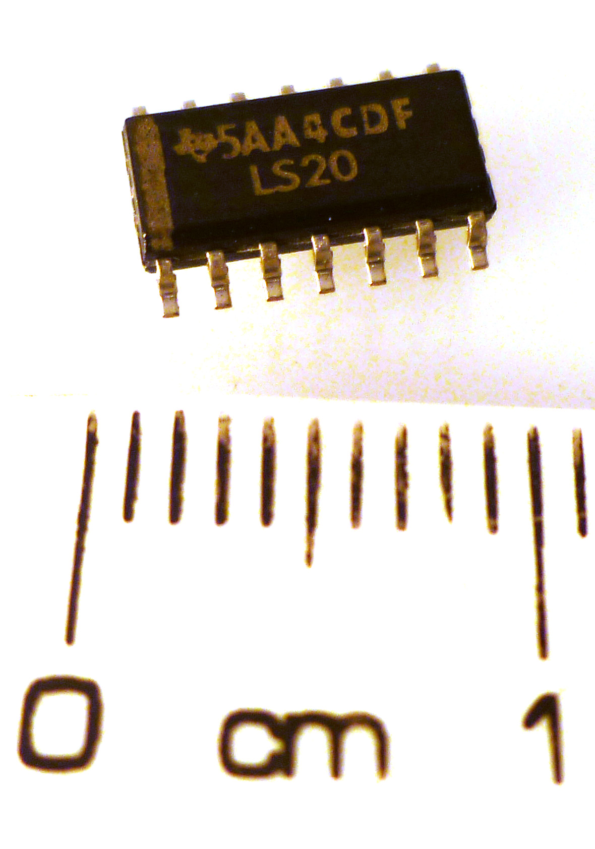 Texas SN74LS20 Dual 4 Input Positive NAND Gate OT0042 | Rich Electronics