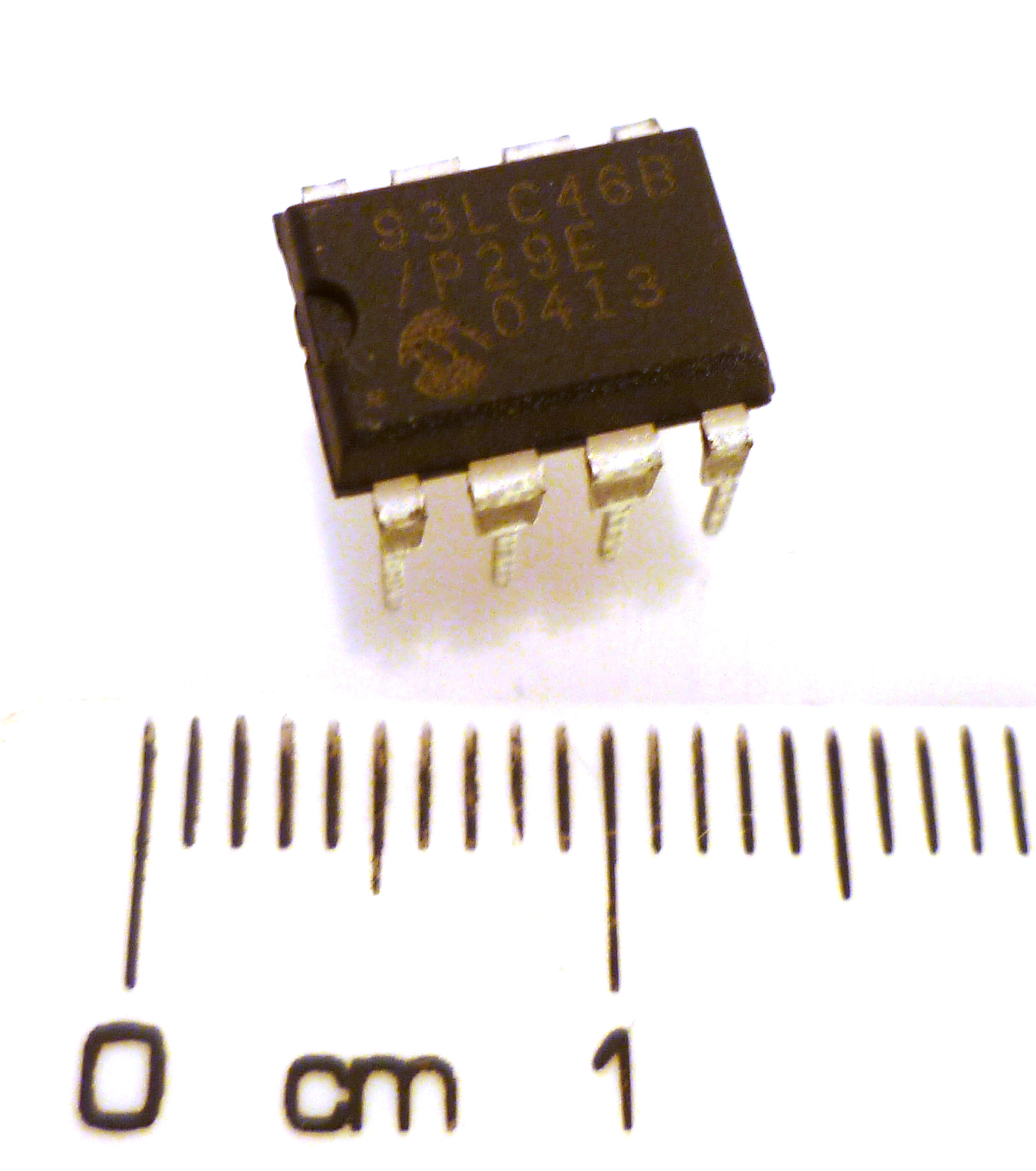 Microchip 93LC46B/P 1Kb Microwire 3-wire Serial 16-Bit EEPROM PDIP8 OMB2-32i | Rich Electronics