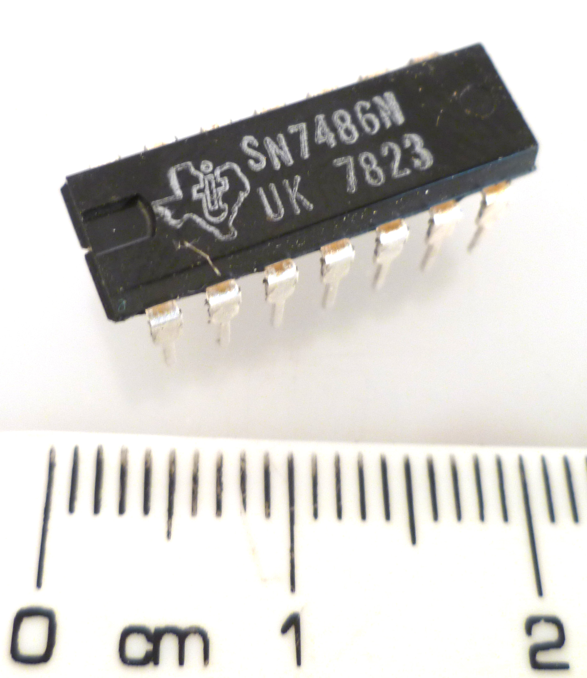 Texas SN7486N Quad 2-input Exclusive OR Gate 14 DIP OT0069 | Rich ...