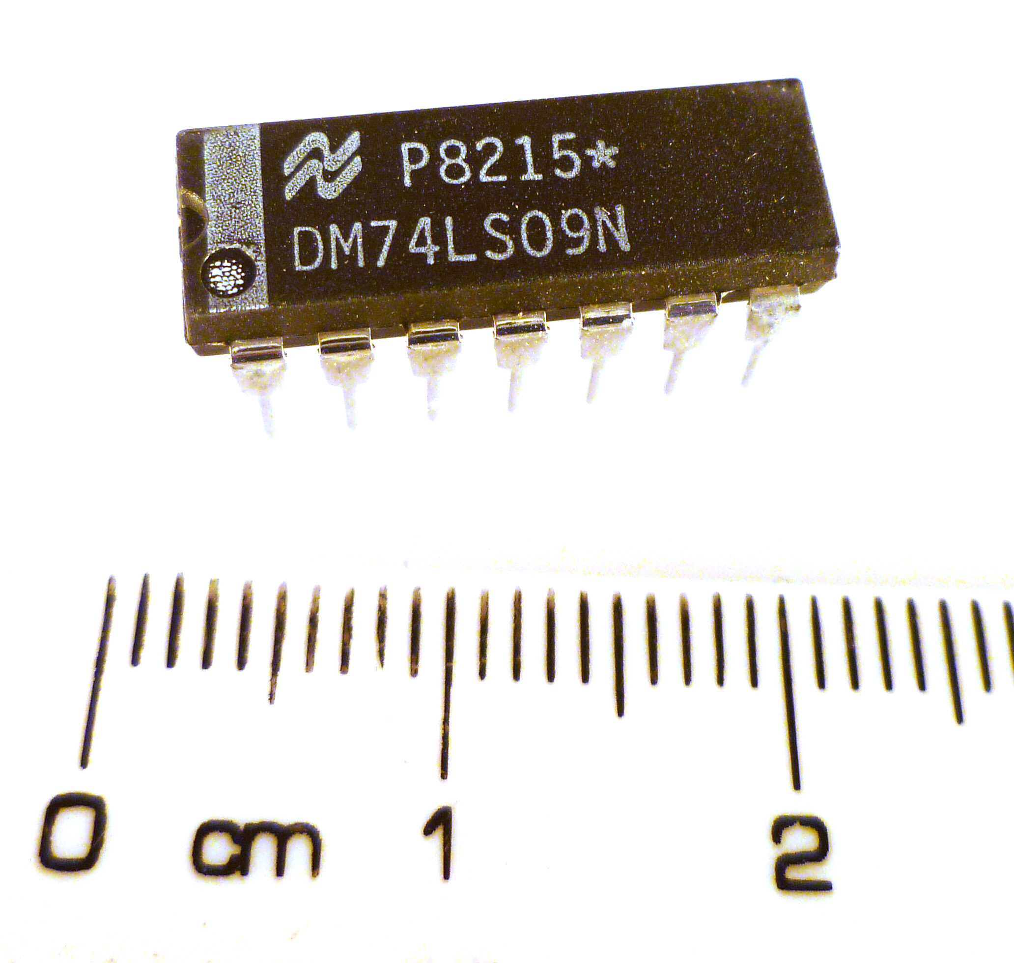 National DM74LS09N QUAD 2-INPUT AND GATES 14PDIP OT0083 | Rich Electronics