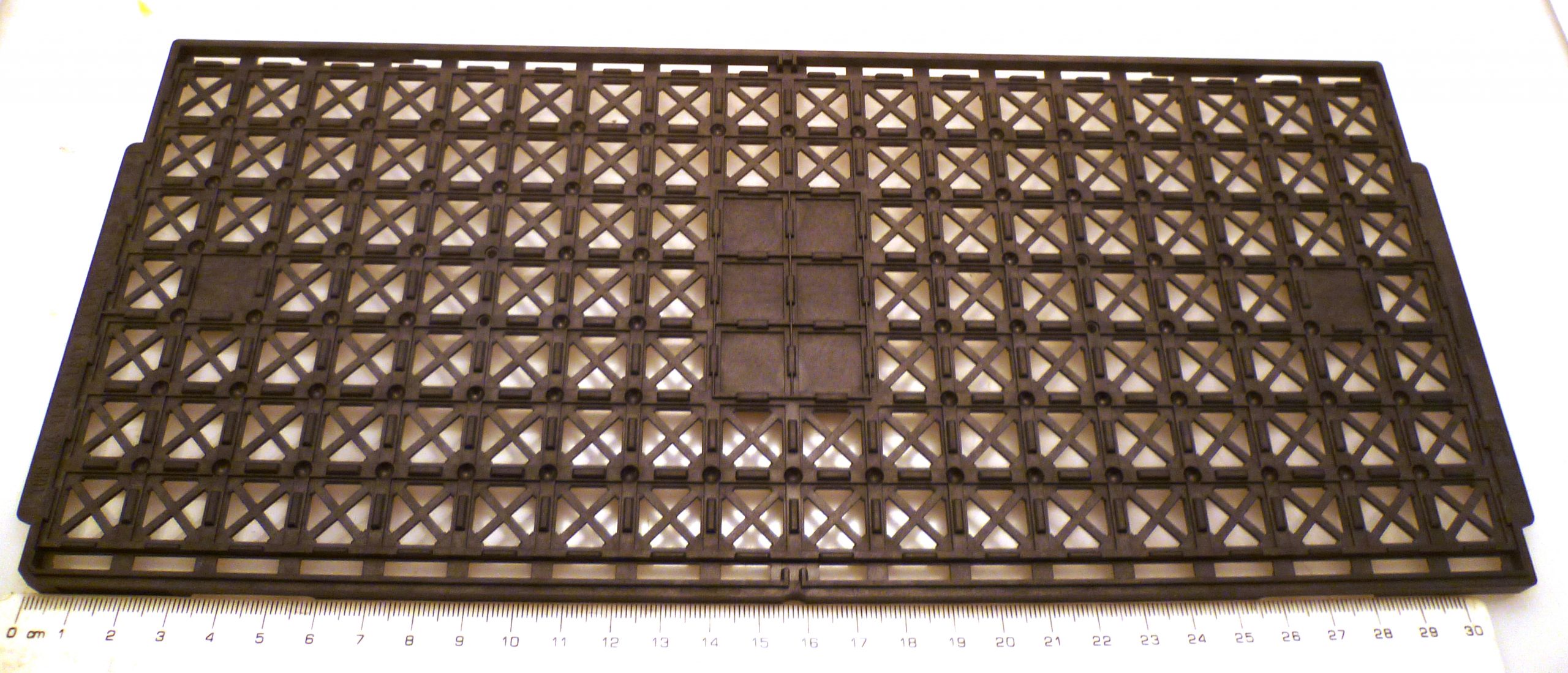 Daewon Thin BGA 15x15x1.36T Jedec Semiconductor Waffle Tray EB8A1-5 ...