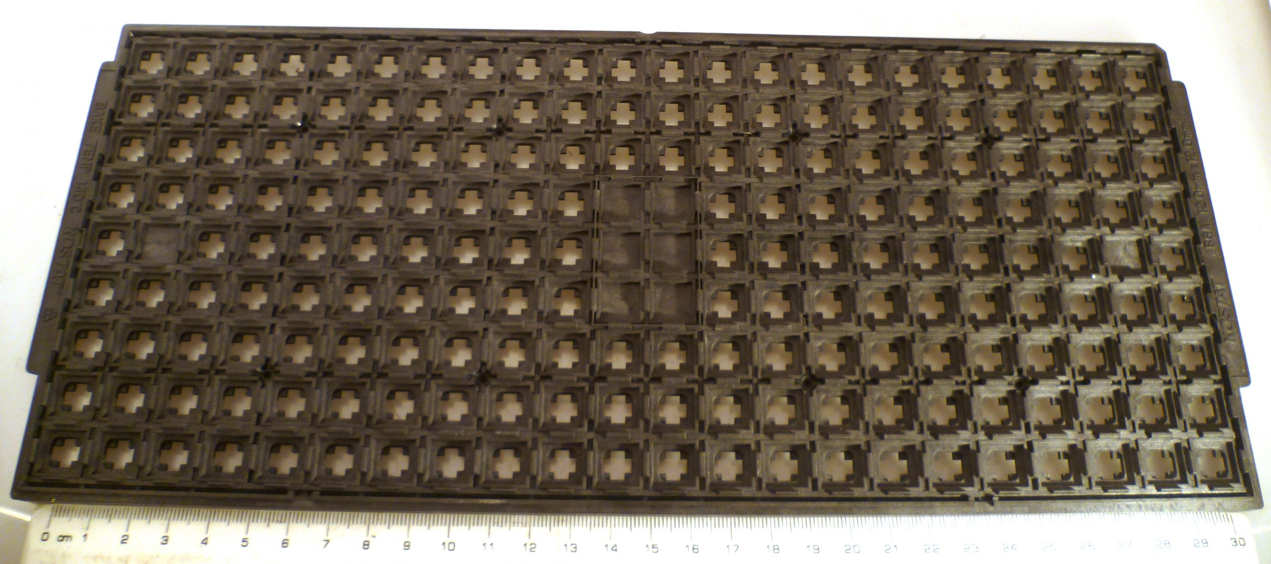 Kostat BGA 12 x 12mm Jedec Semiconductor Waffle Tray EB8A2-11 | Rich ...