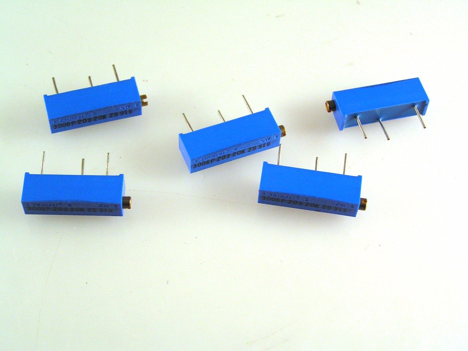 Bourns Trimpot 3006P-203-20K Ohm 750mW 5 pieces MBH015e | Rich Electronics