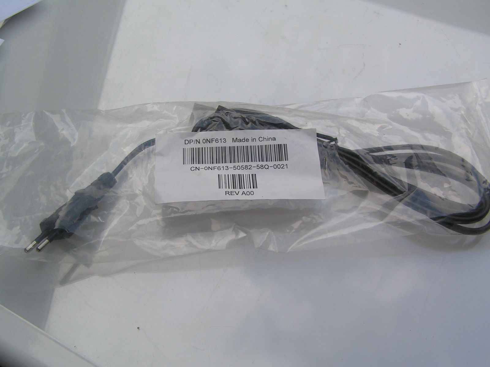 Volex Euro 2 Pin Power Lead to Figure of 8 Connector 2.5A 250v 1.8m ...