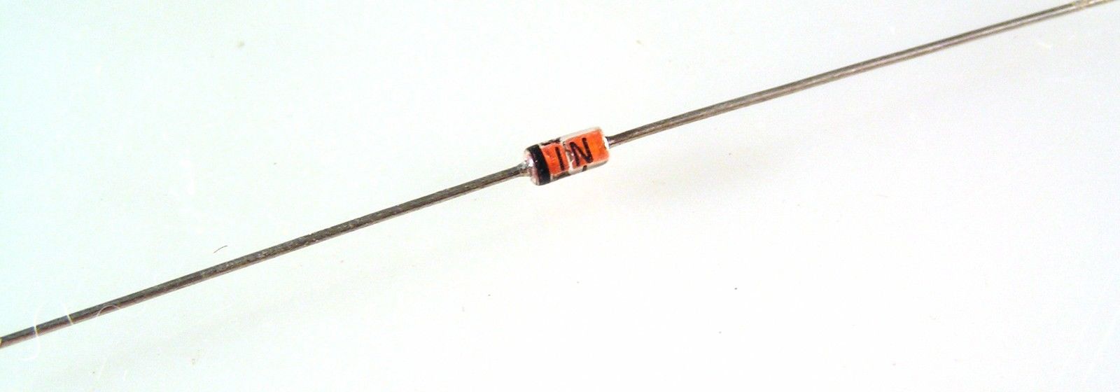 Fairchild 1N914 TR Rev.C Power Switching Diode 100V 4ns 50 Pieces OMB1 ...