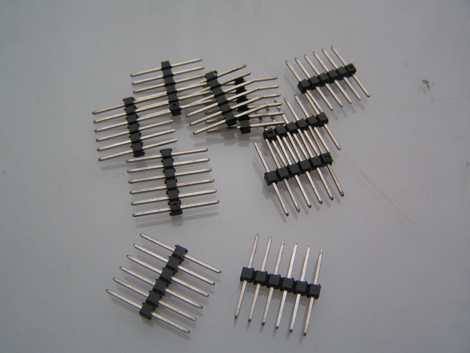 6 Way Easy Snap Pin Header Plug Single in Line 4 Pieces OM0977 | Rich ...