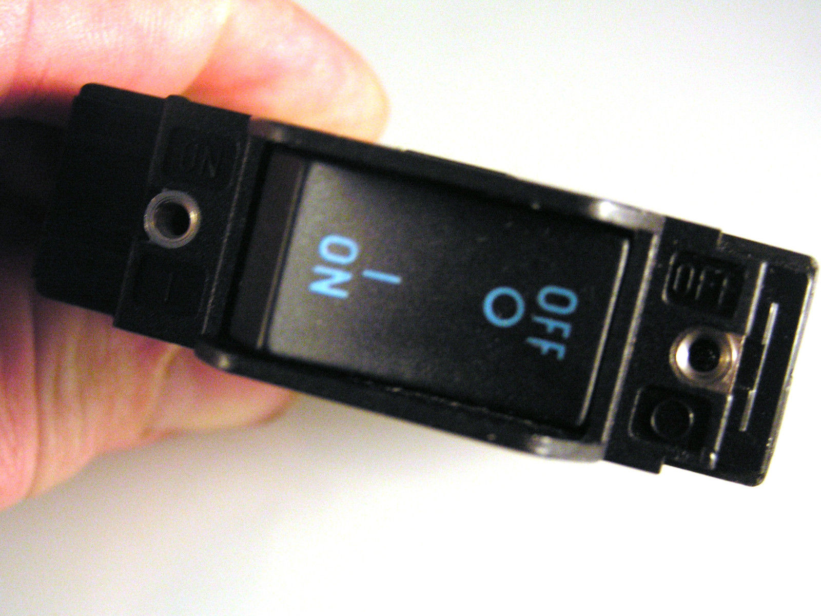 Carlingswitch CC1-B0-24-640-45G-D Circuit Breaker 40A OM0626 | Rich ...