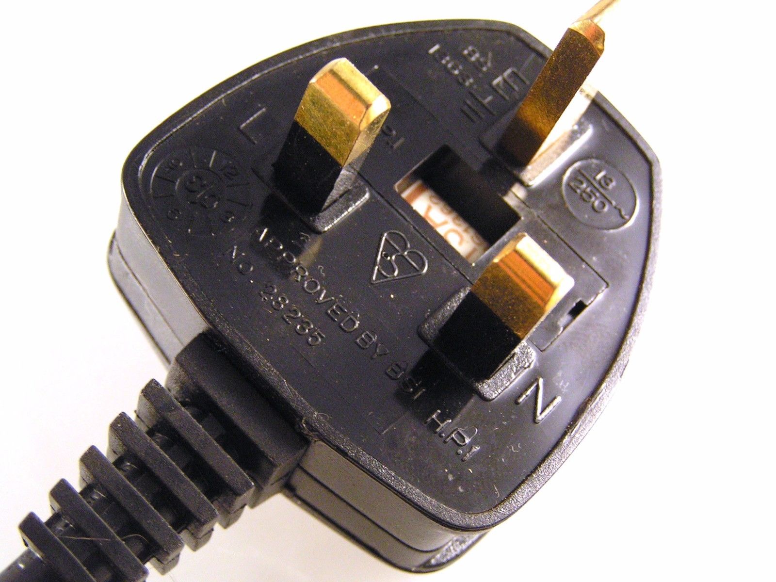 Computer Power Splitter Lead UK 13A 3 Pin Plug To 2 x IEC Inputs 2 ...
