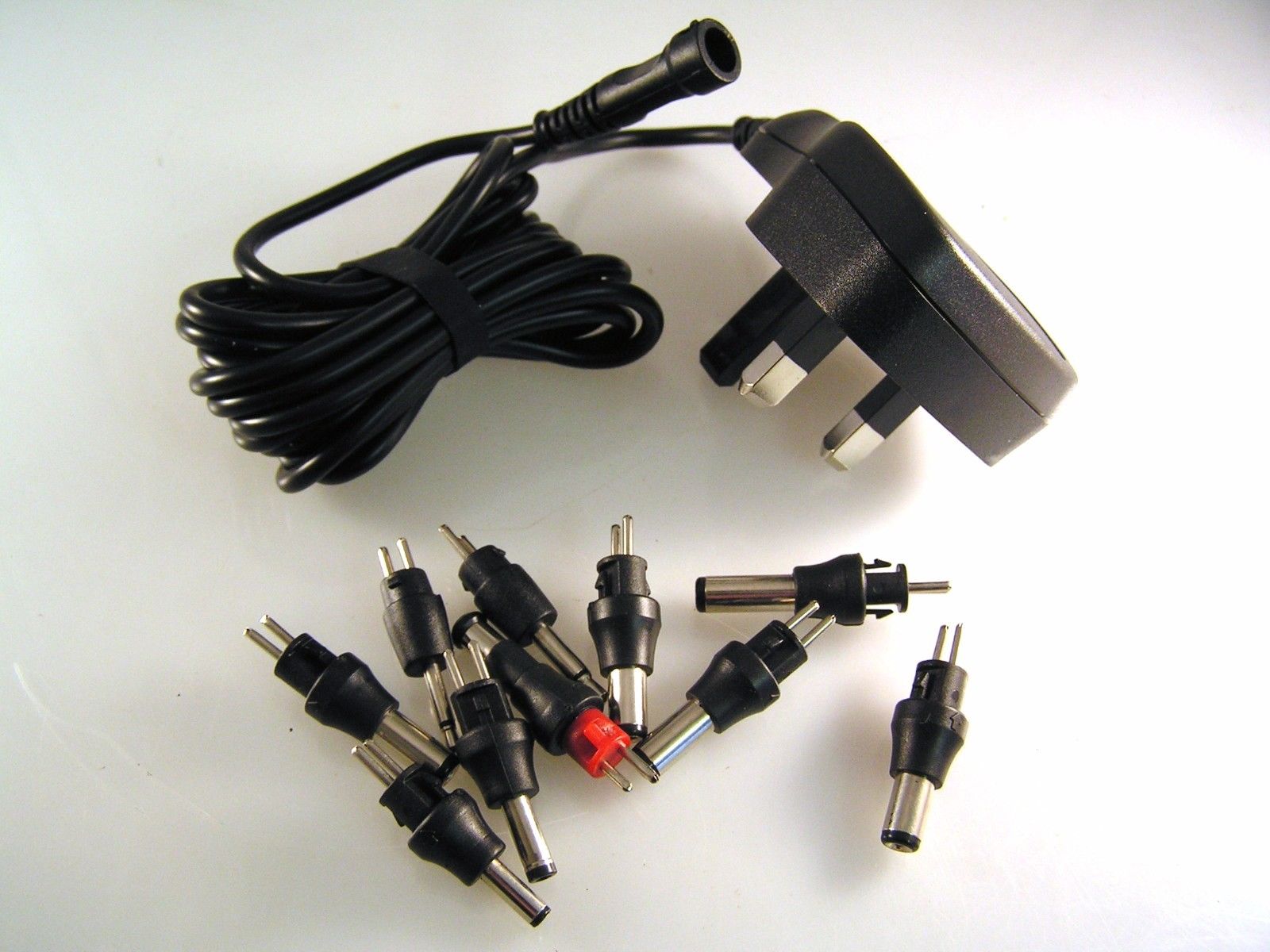 Friwo FW7600U/05 UK Plug in Power Supply 5Vdc 650mA 3VA IP40 T40/E ROHS ...