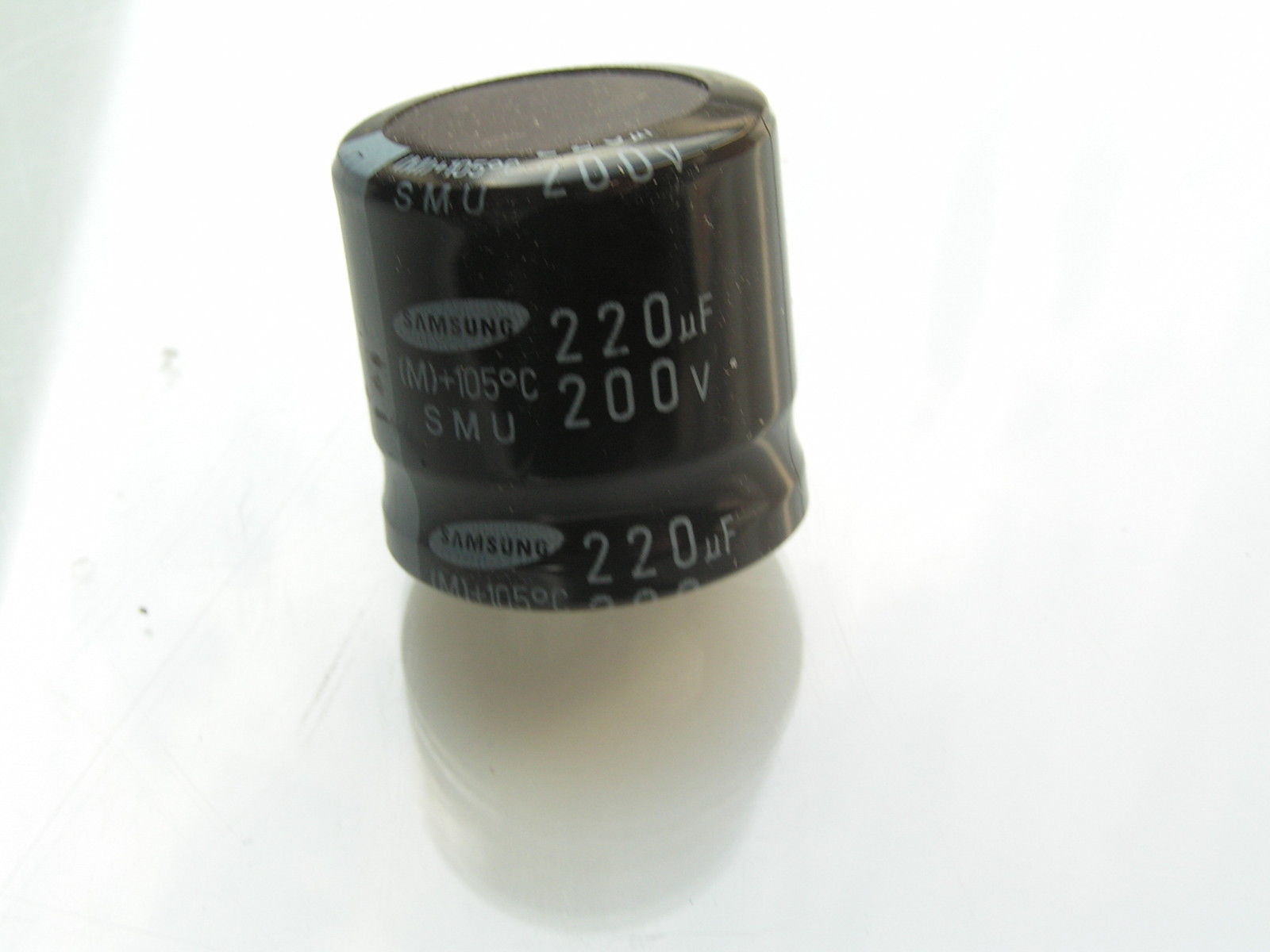 Samsung Electrolytic Capacitor 220uF 200V 105'C Snap in OL0075a | Rich ...
