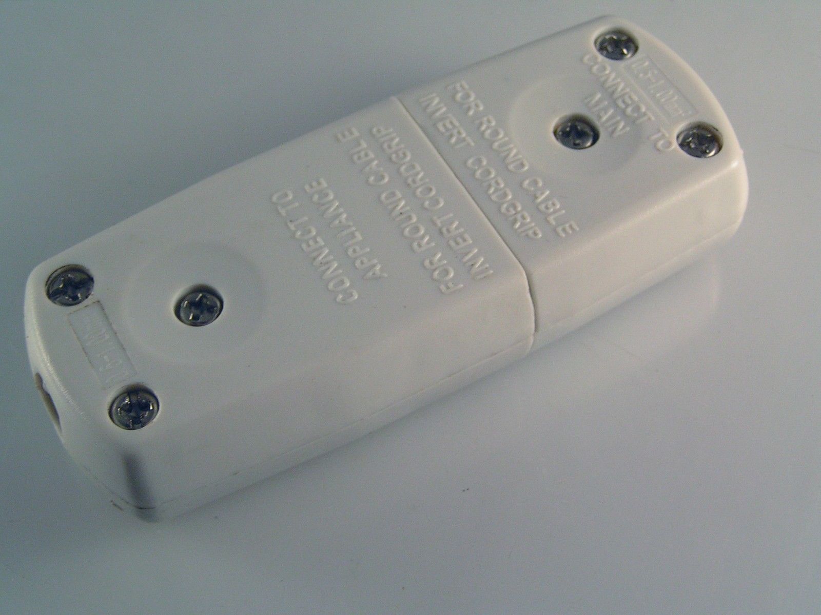 PMS 2 Pin Poly Plug & Socket Cable Connector 10A 250V OM0280 | Rich ...