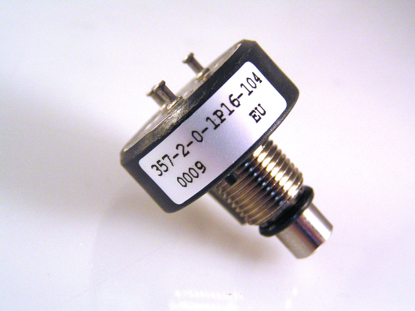 Spectrol Conductive Plastic Potentiometer 357-2-0-1P16-104 100K Ohm ...