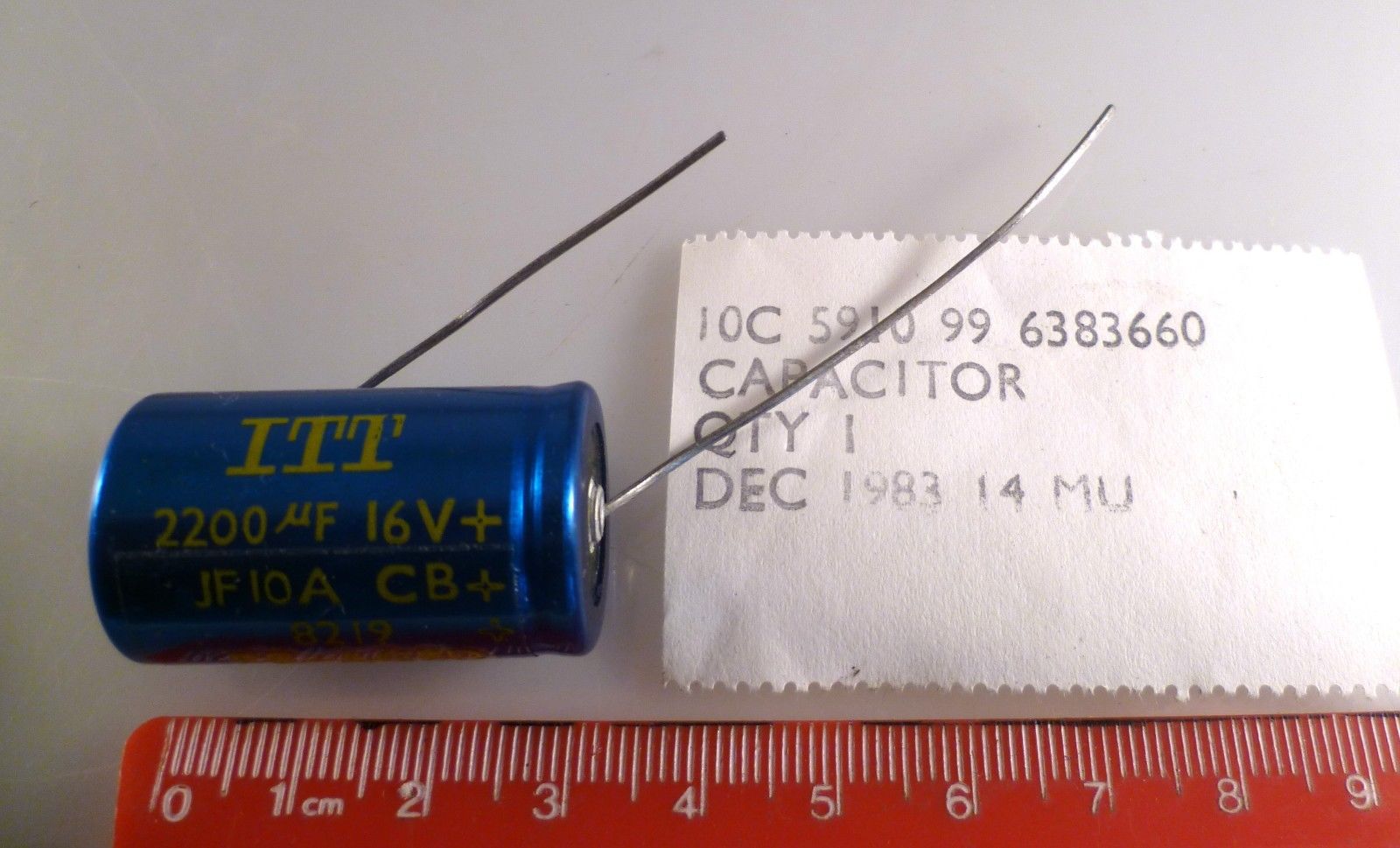 ITT JF10A 2200uF 16V Military Grade Audio Electrolytic Axial Capacitor MBL3-18 | Rich Electronics