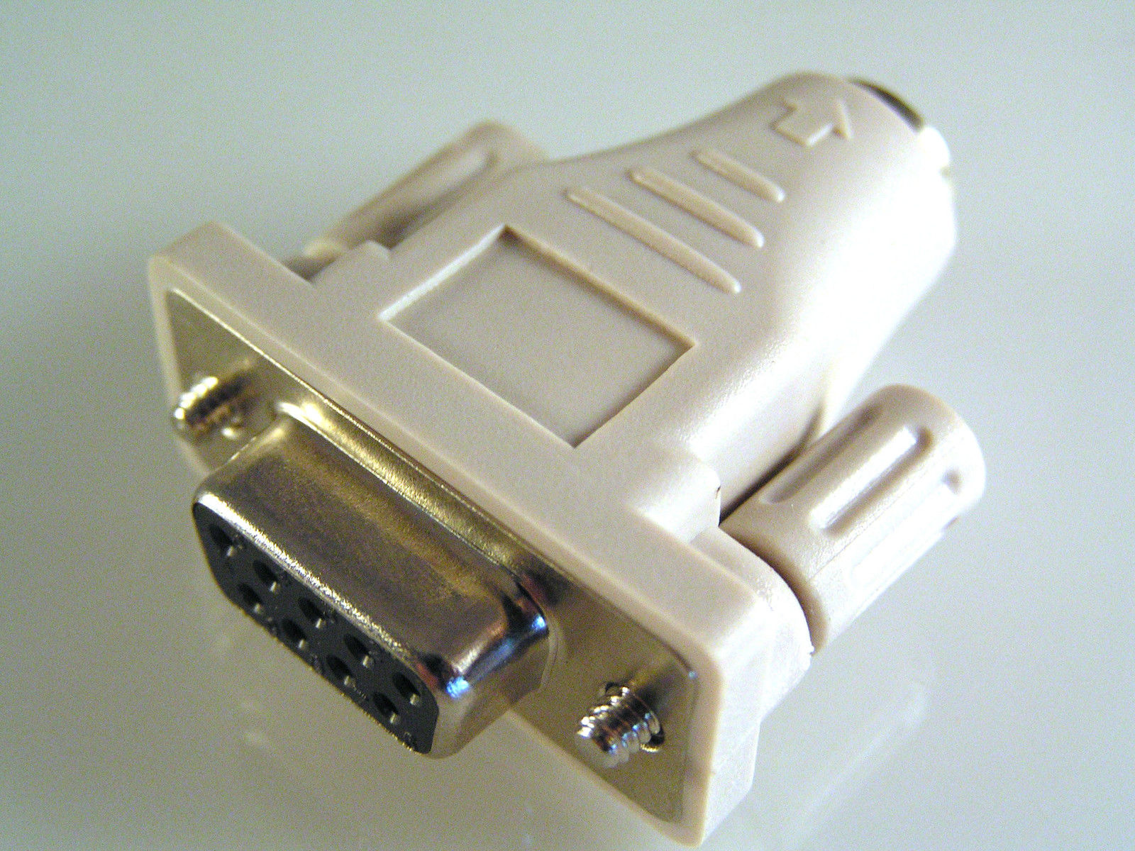 Mini Din PS2 socket to 9 way D socket adapter 2 per Pack OM0835A | Rich ...