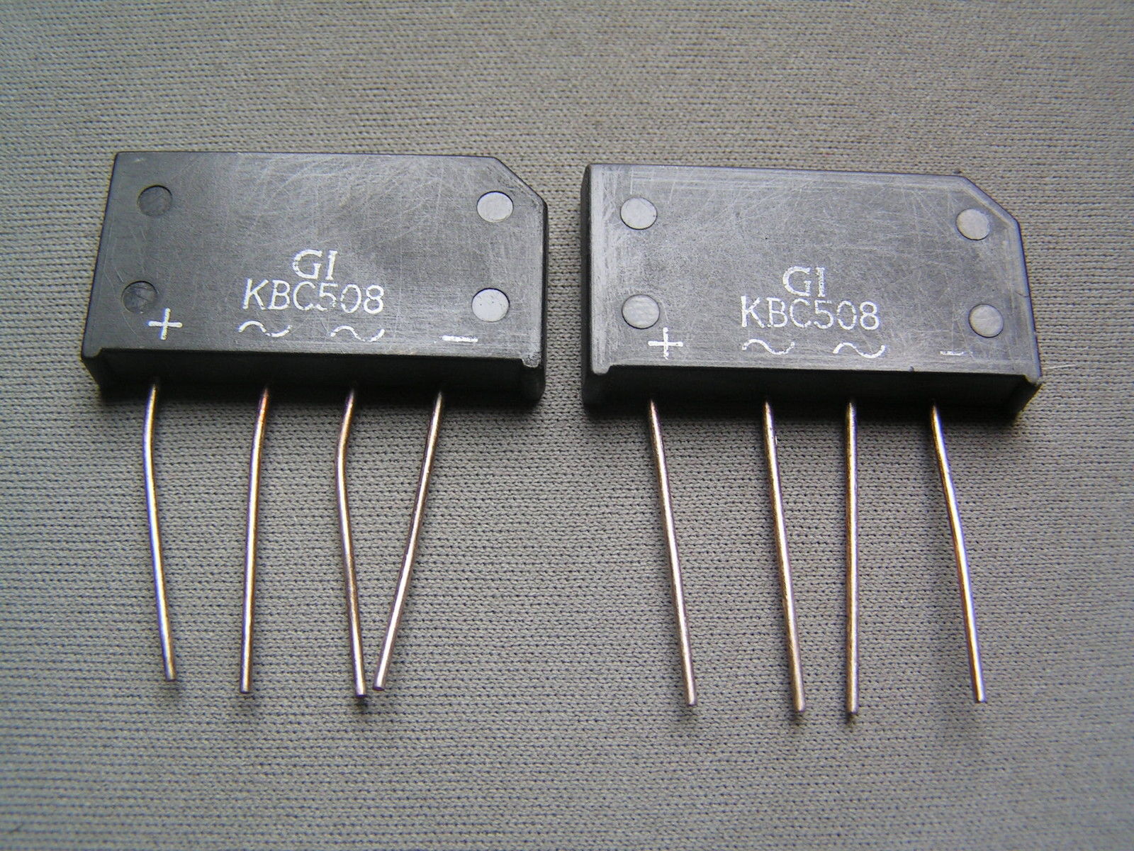 GI KBC508 BRIDGE RECTIFIER INLINE 4 PIN 2 Pieces OM0377 | Rich Electronics