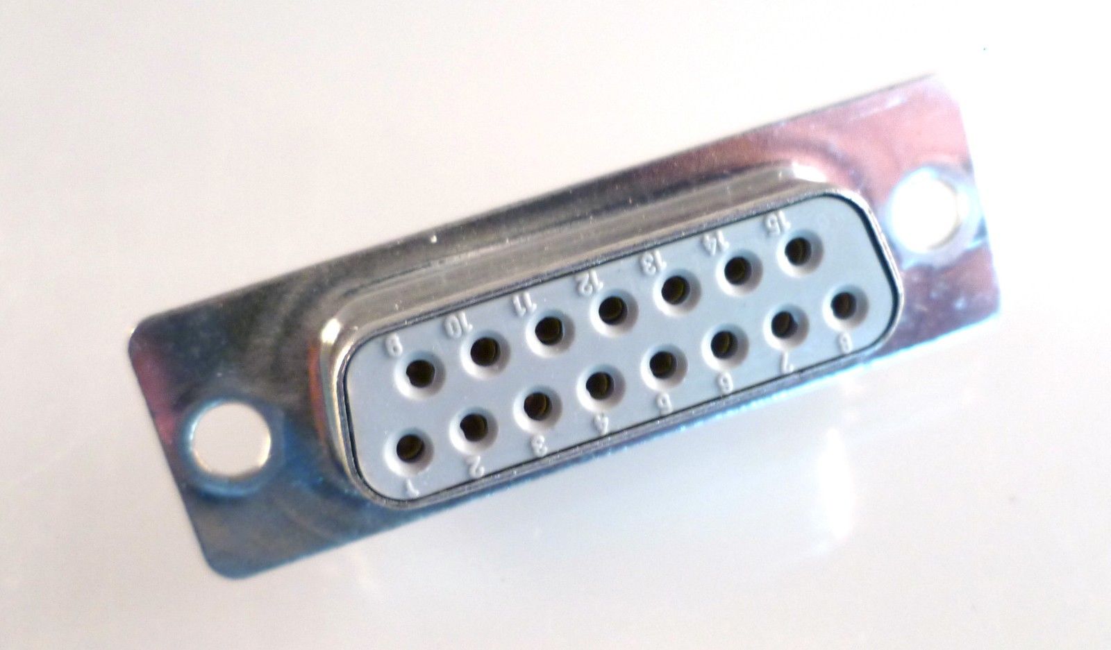 D Type 15 Way Socket Gold Contacts Solder Bucket OM0244 | Rich Electronics