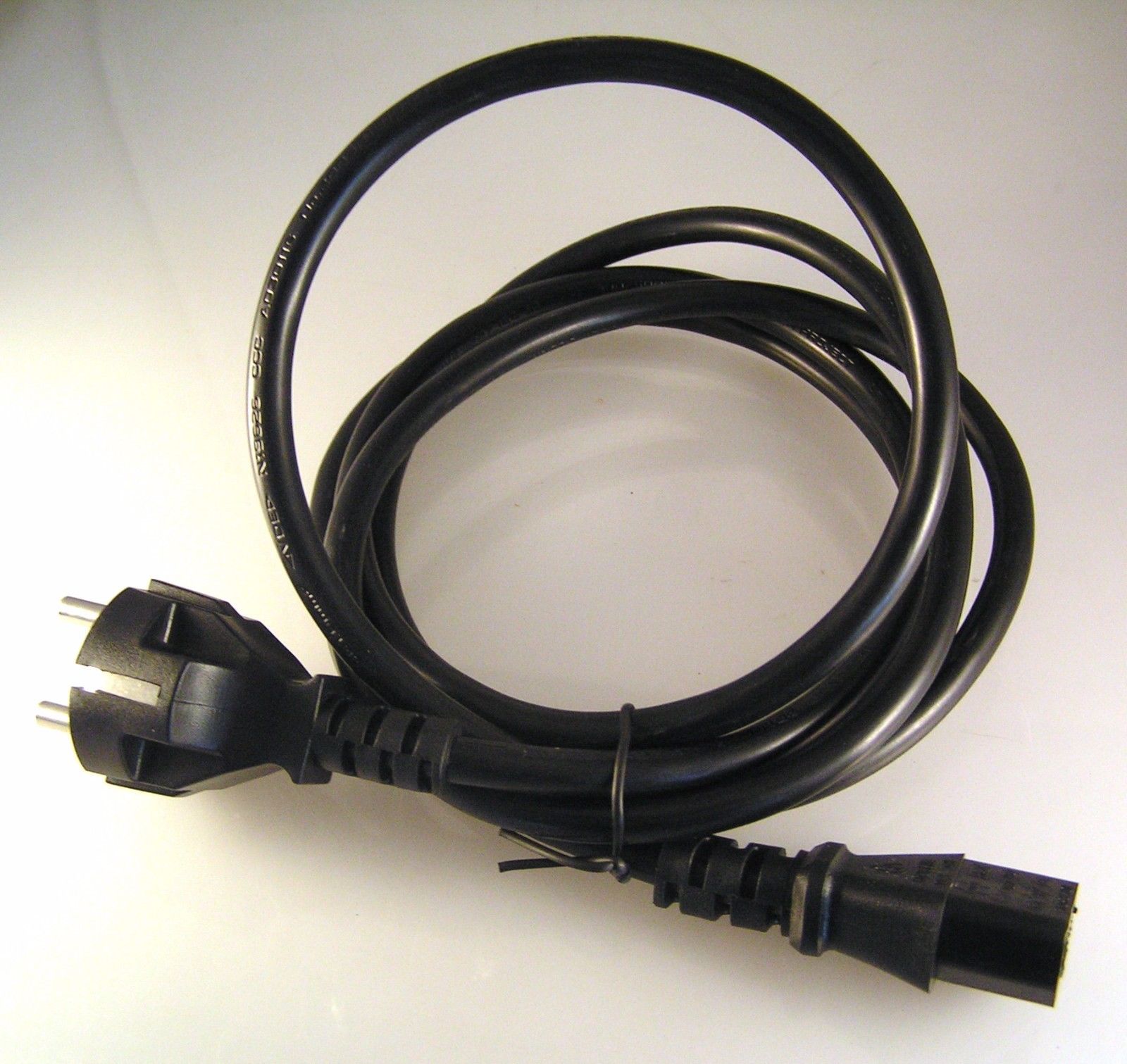 PMS Continental Schuko 2 Pin Power Lead to IEC Socket 2 Metre 10A 250V ...